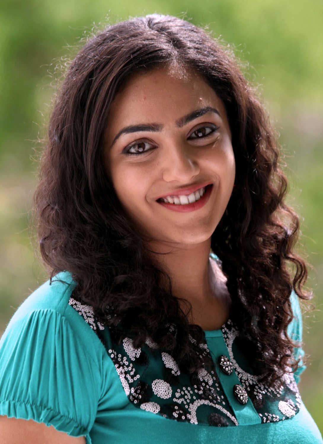 Nithya Menon Wallpapers - Top Free Nithya Menon Backgrounds ...