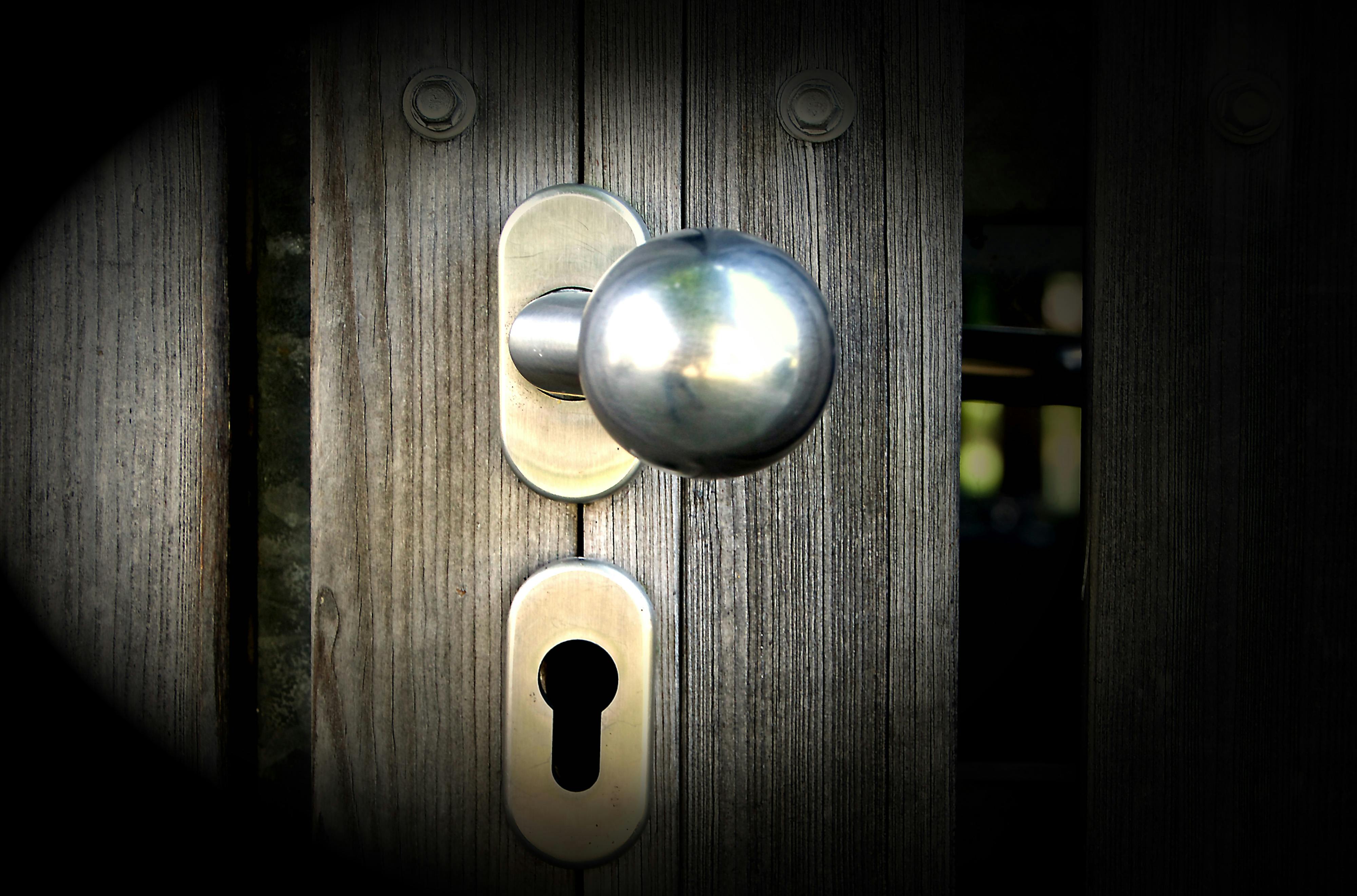 Door Lock Wallpapers - Top Free Door Lock Backgrounds - WallpaperAccess