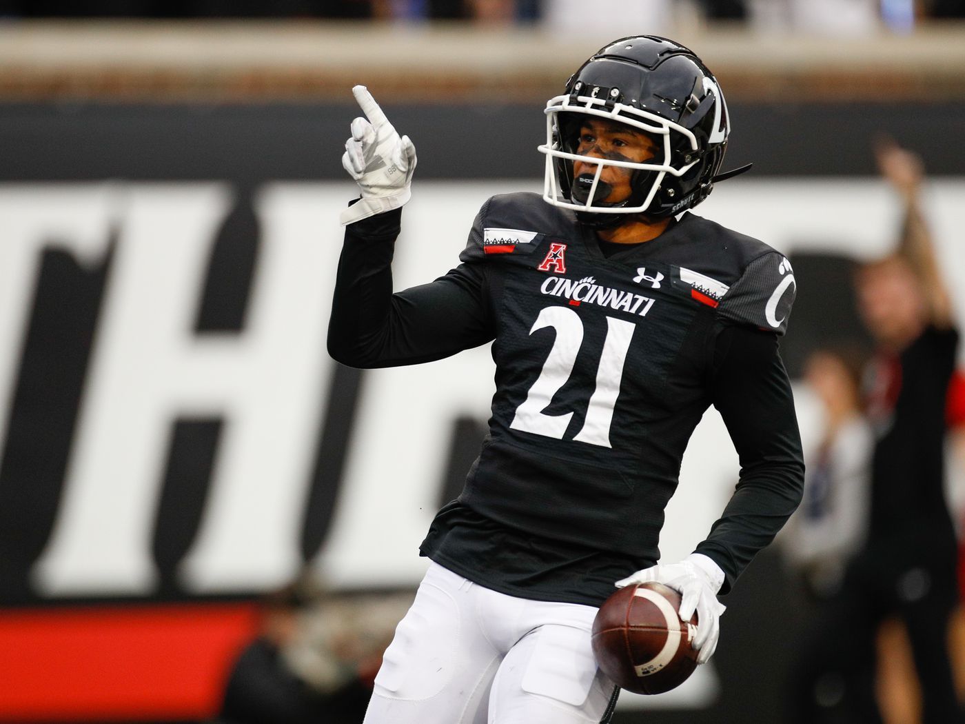 Cincinnati Bearcats Wallpapers - Top Free Cincinnati Bearcats ...