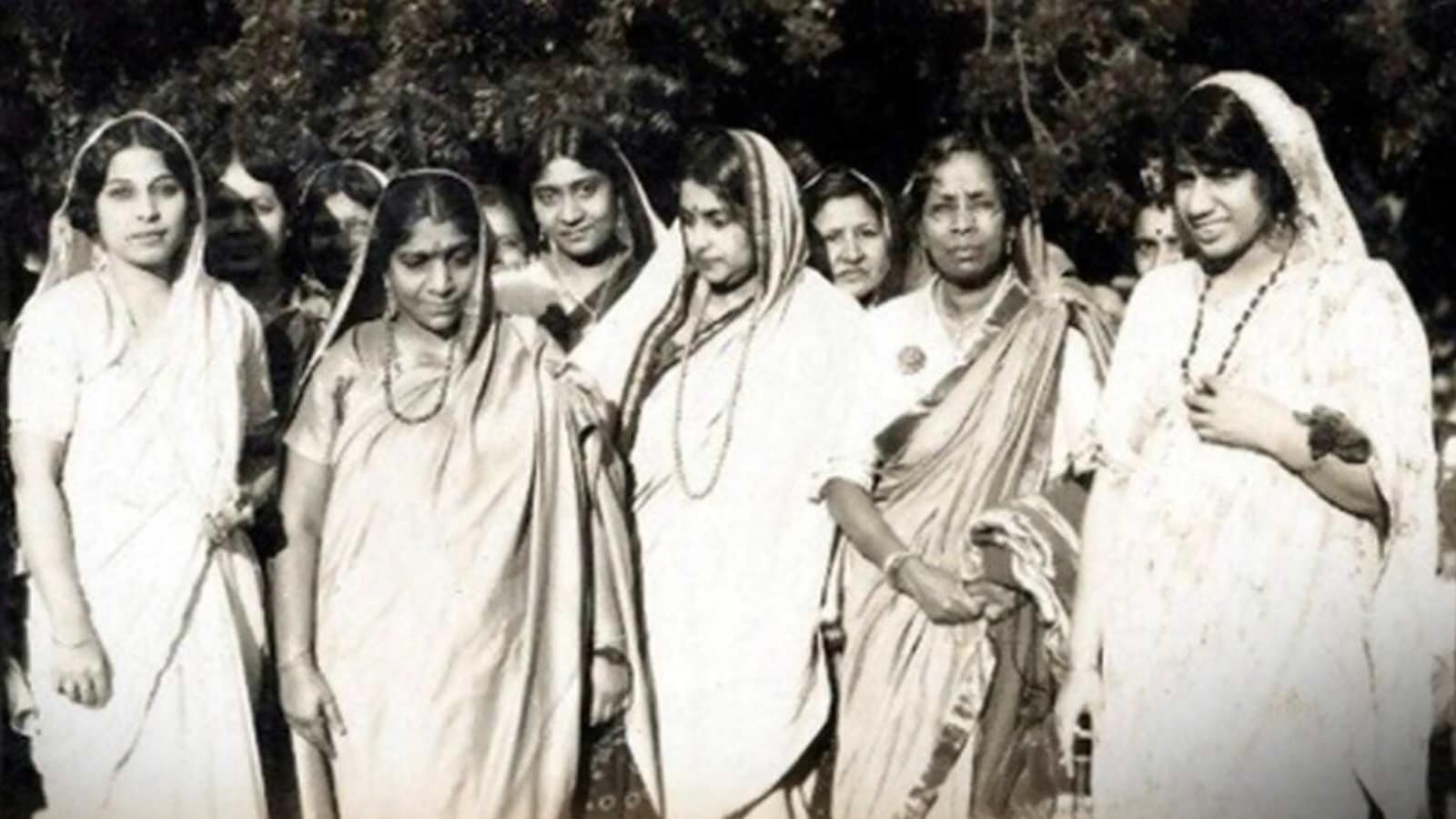 Sarojini Naidu Wallpapers - Top Free Sarojini Naidu Backgrounds ...