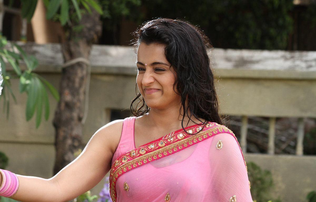 Trisha Krishnan HD Wallpapers - Top Free Trisha Krishnan HD Backgrounds ...