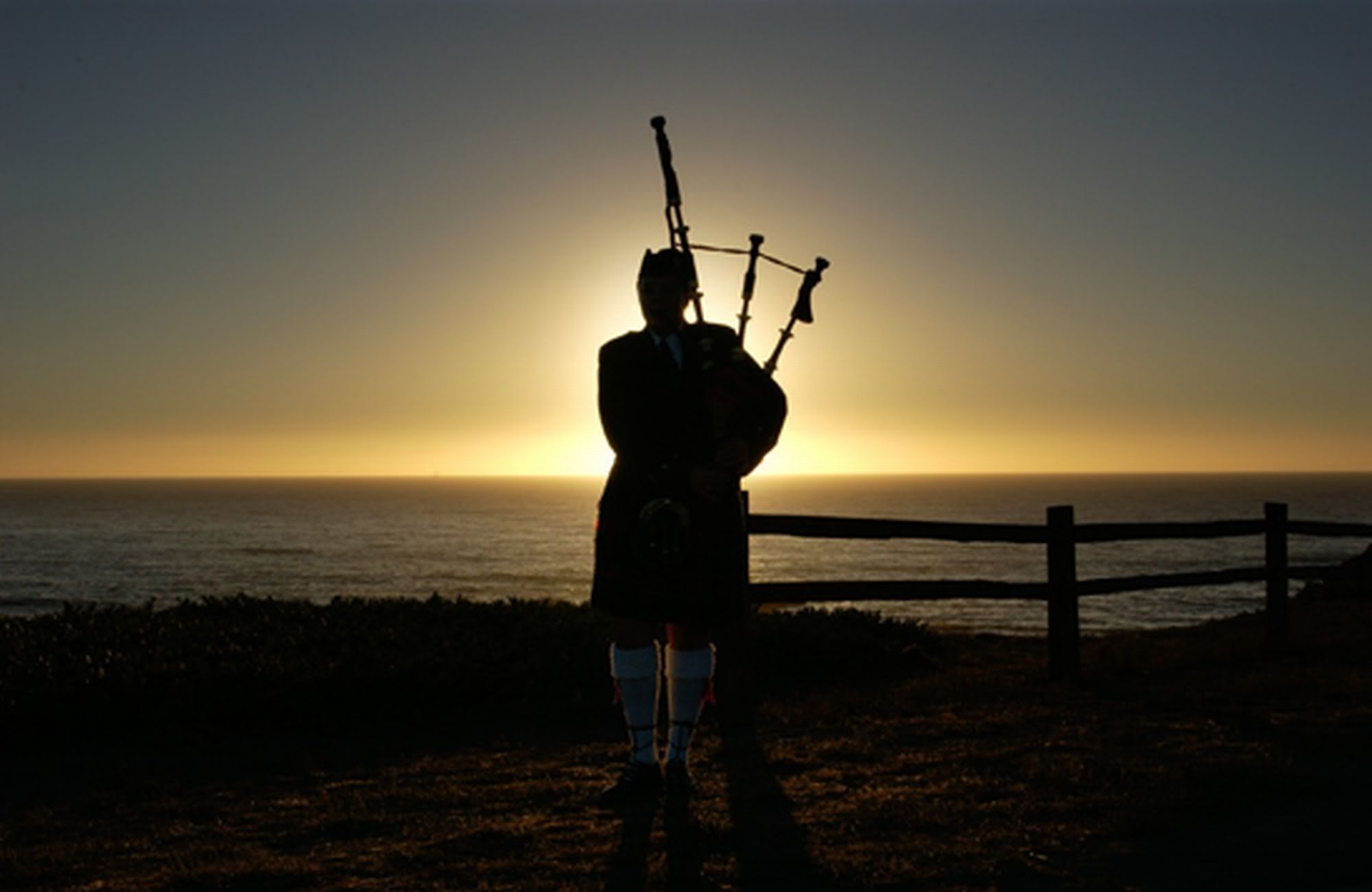Bagpipes Wallpapers - Top Free Bagpipes Backgrounds - WallpaperAccess