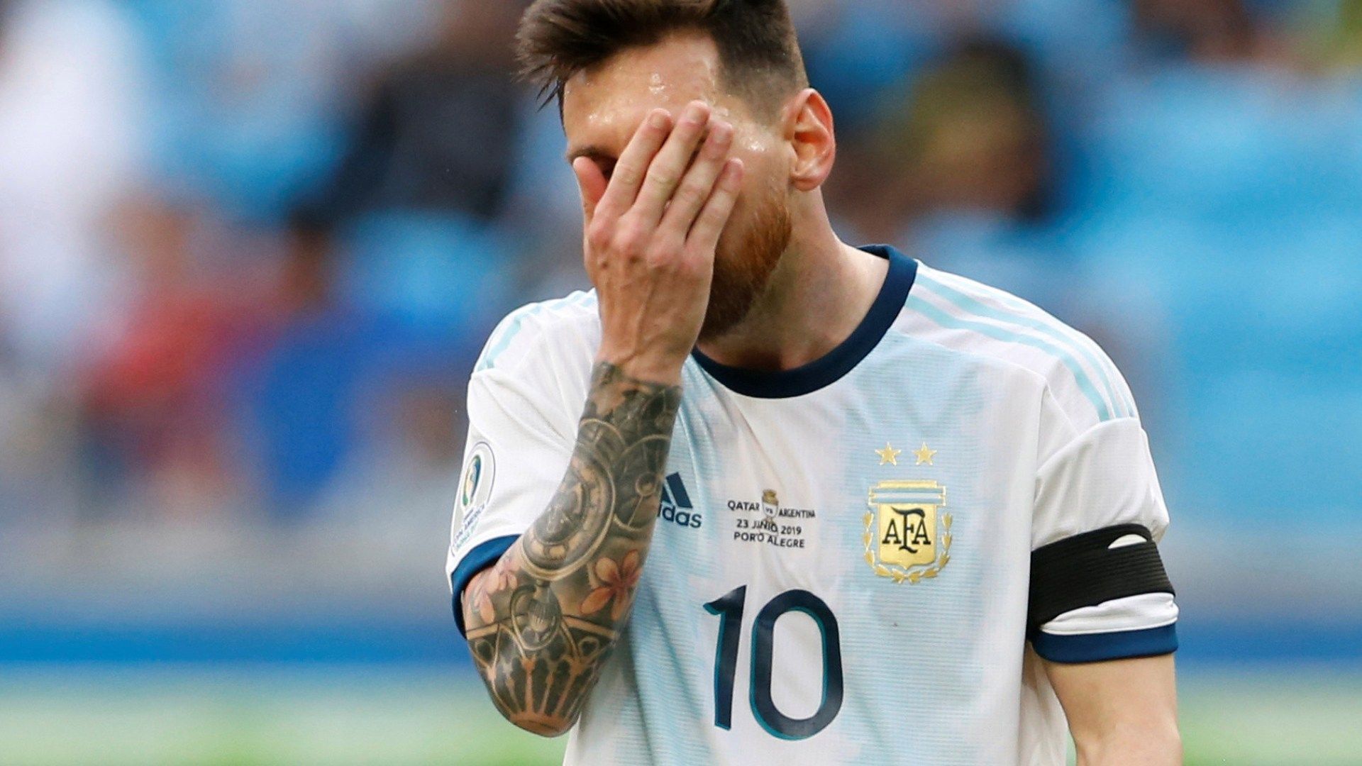 Messi Crying Wallpapers - Top Free Messi Crying Backgrounds ...