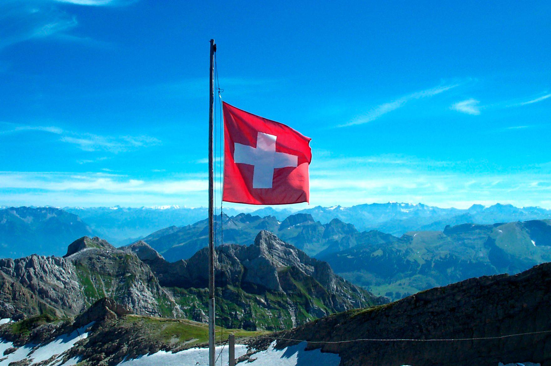 Switzerland Flag Wallpapers Top Free Switzerland Flag Backgrounds