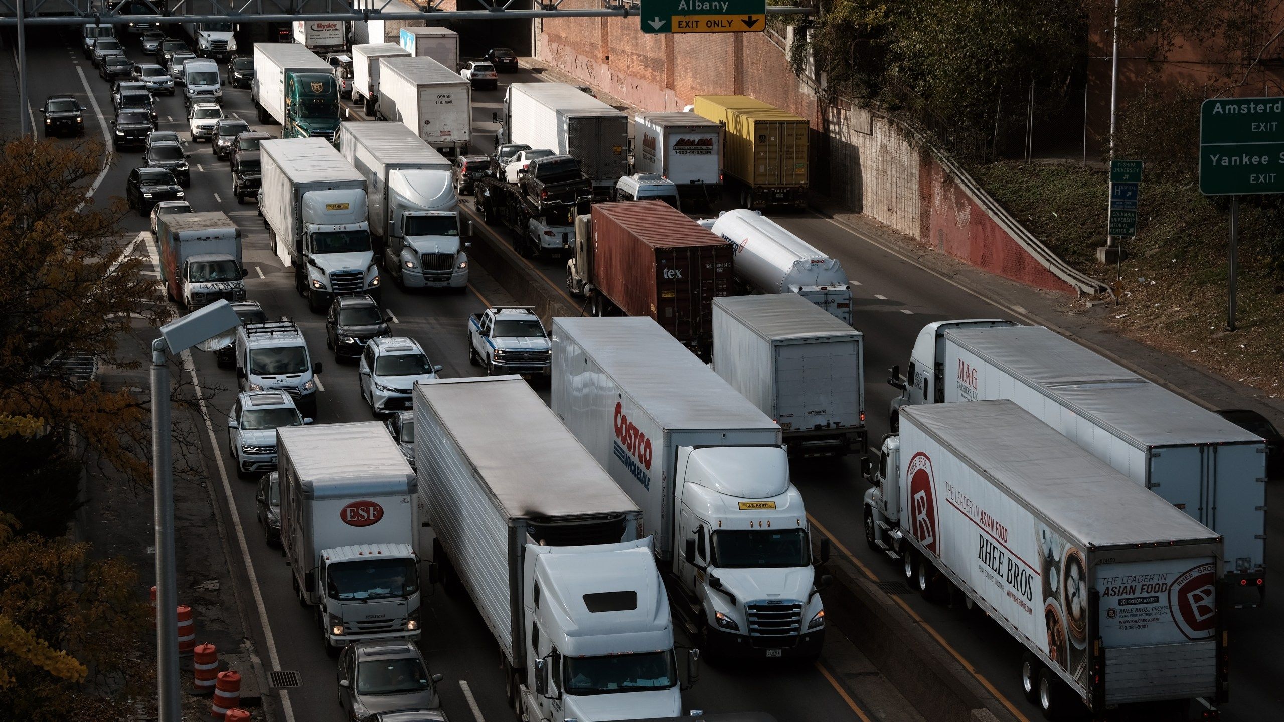 Traffic Jam Wallpapers - Top Free Traffic Jam Backgrounds - WallpaperAccess