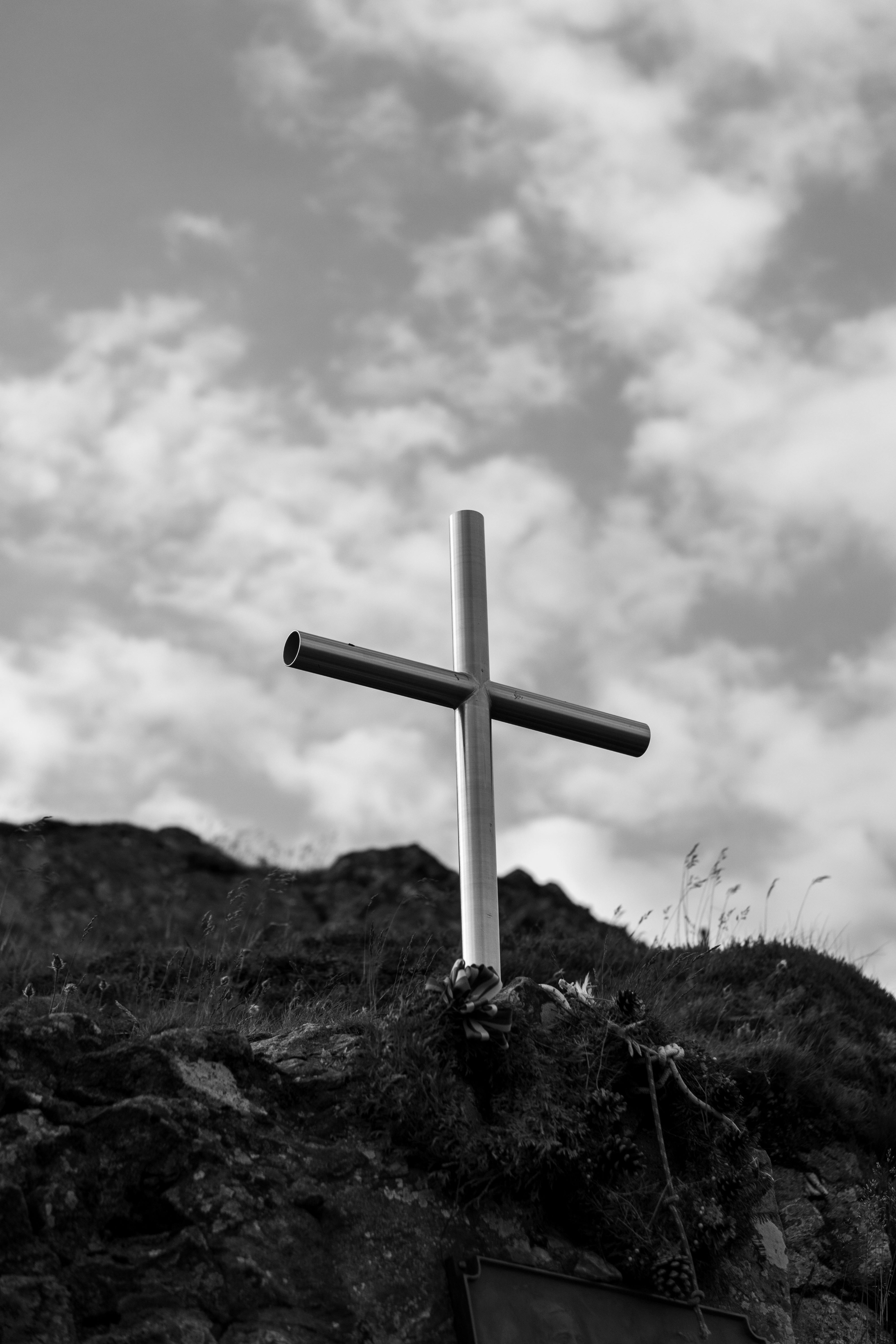 White Cross Wallpapers - Top Free White Cross Backgrounds - WallpaperAccess