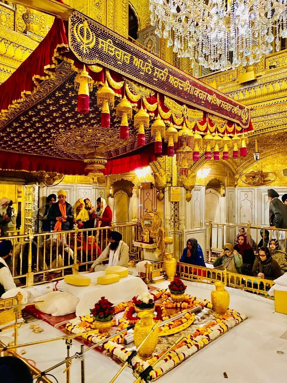 Golden Temple Inside Wallpapers - Top Free Golden Temple Inside ...