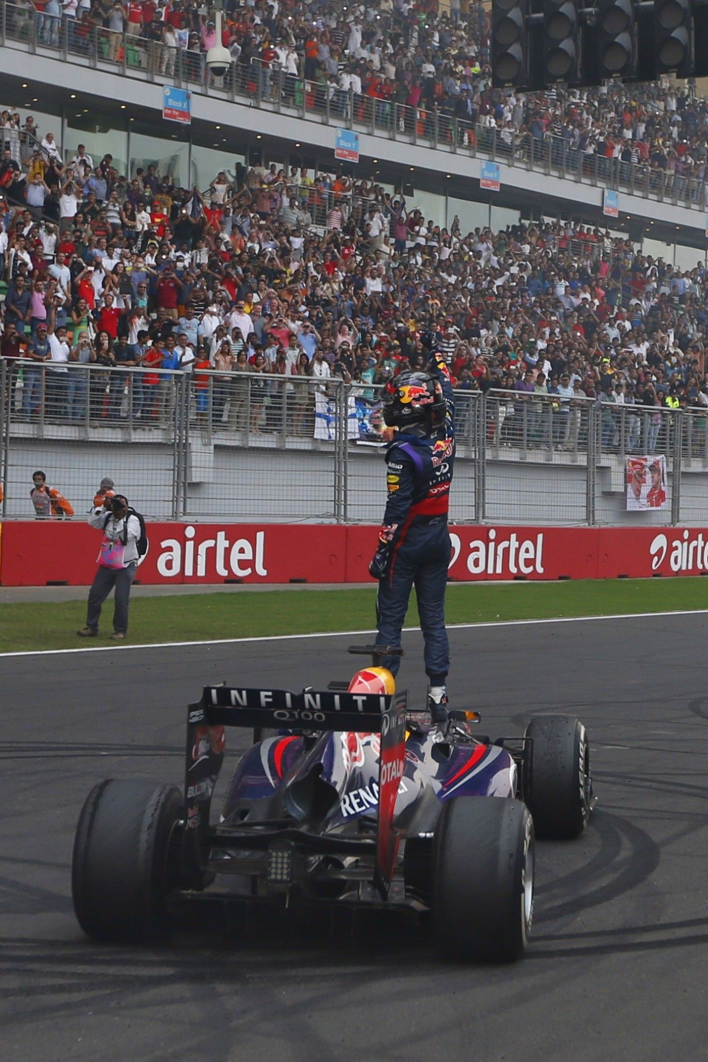 Sebastian Vettel Red Bull Wallpapers - Top Free Sebastian Vettel Red ...