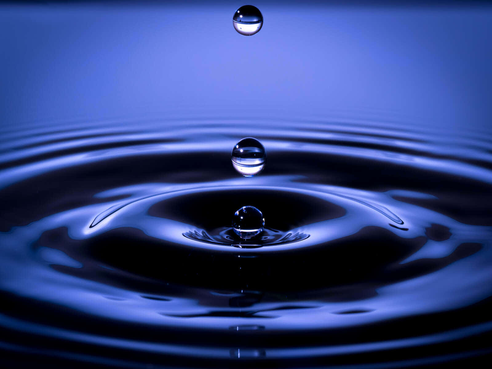 Drop of Water Wallpapers - Top Free Drop of Water Backgrounds ...
