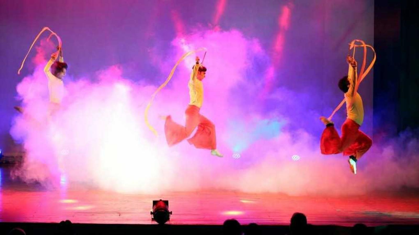 Classical Indian Dance Wallpapers - Top Free Classical Indian Dance ...