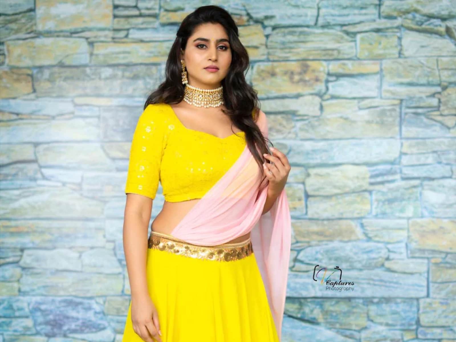 Varshini Wallpapers - Top Free Varshini Backgrounds - WallpaperAccess