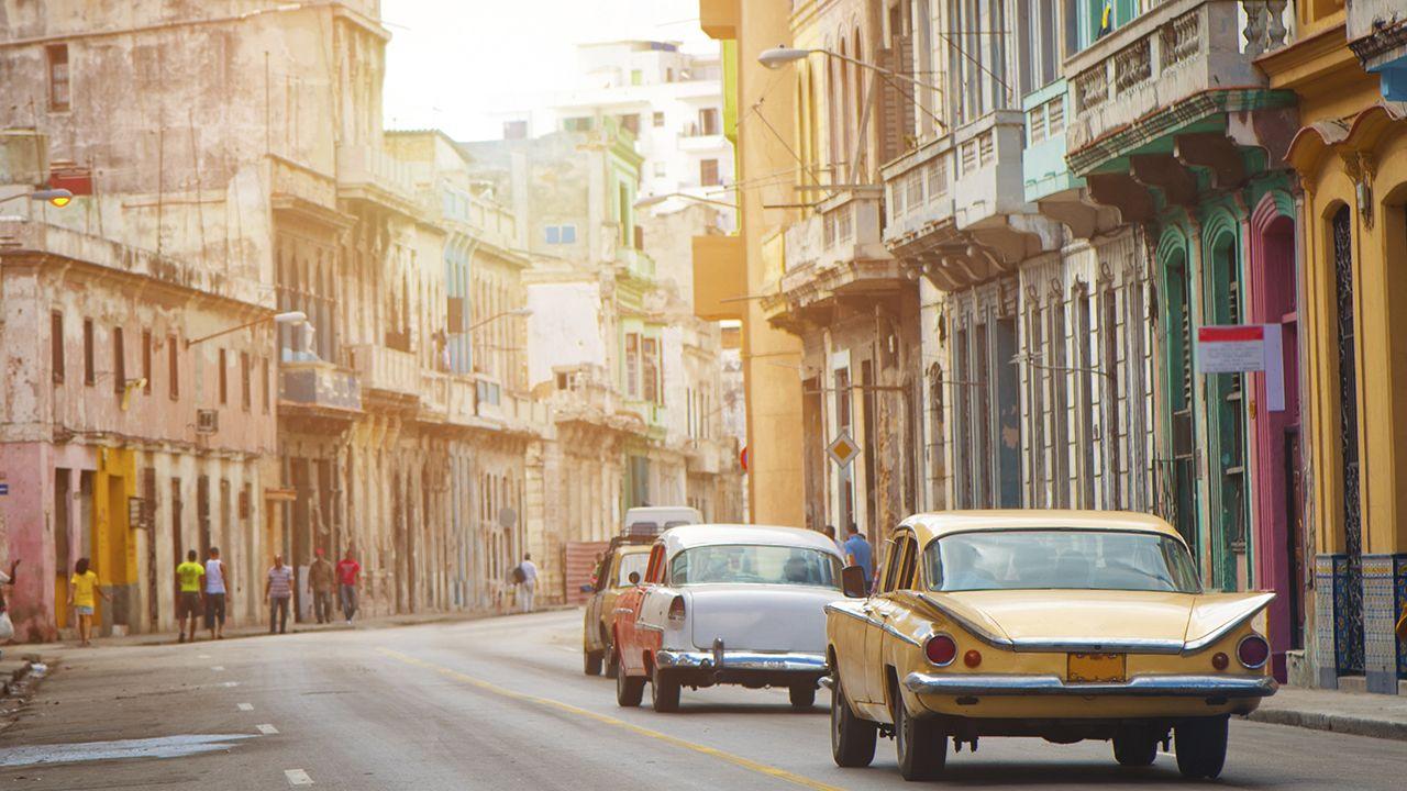 Havana Wallpapers - Top Free Havana Backgrounds - WallpaperAccess