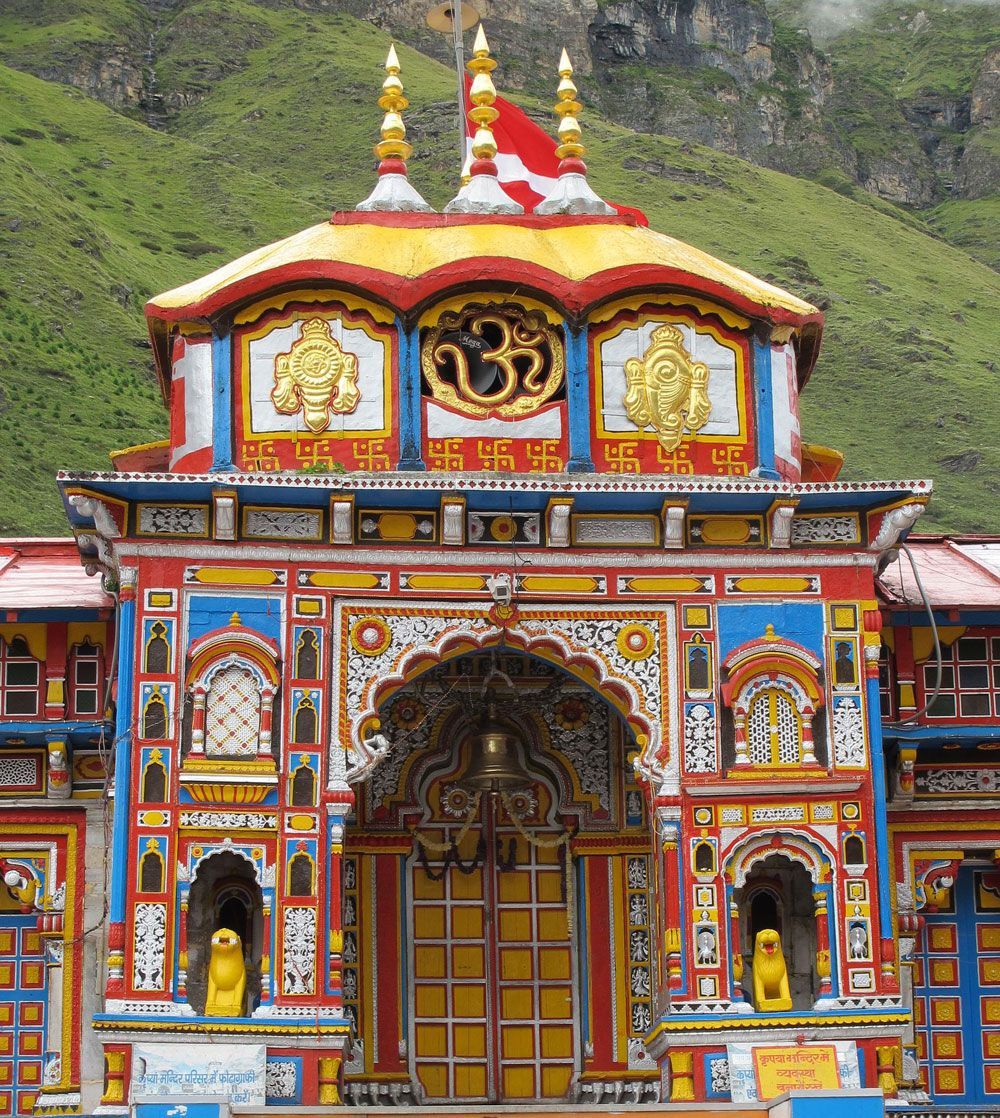 Badrinath Temple Wallpapers - Top Free Badrinath Temple Backgrounds ...
