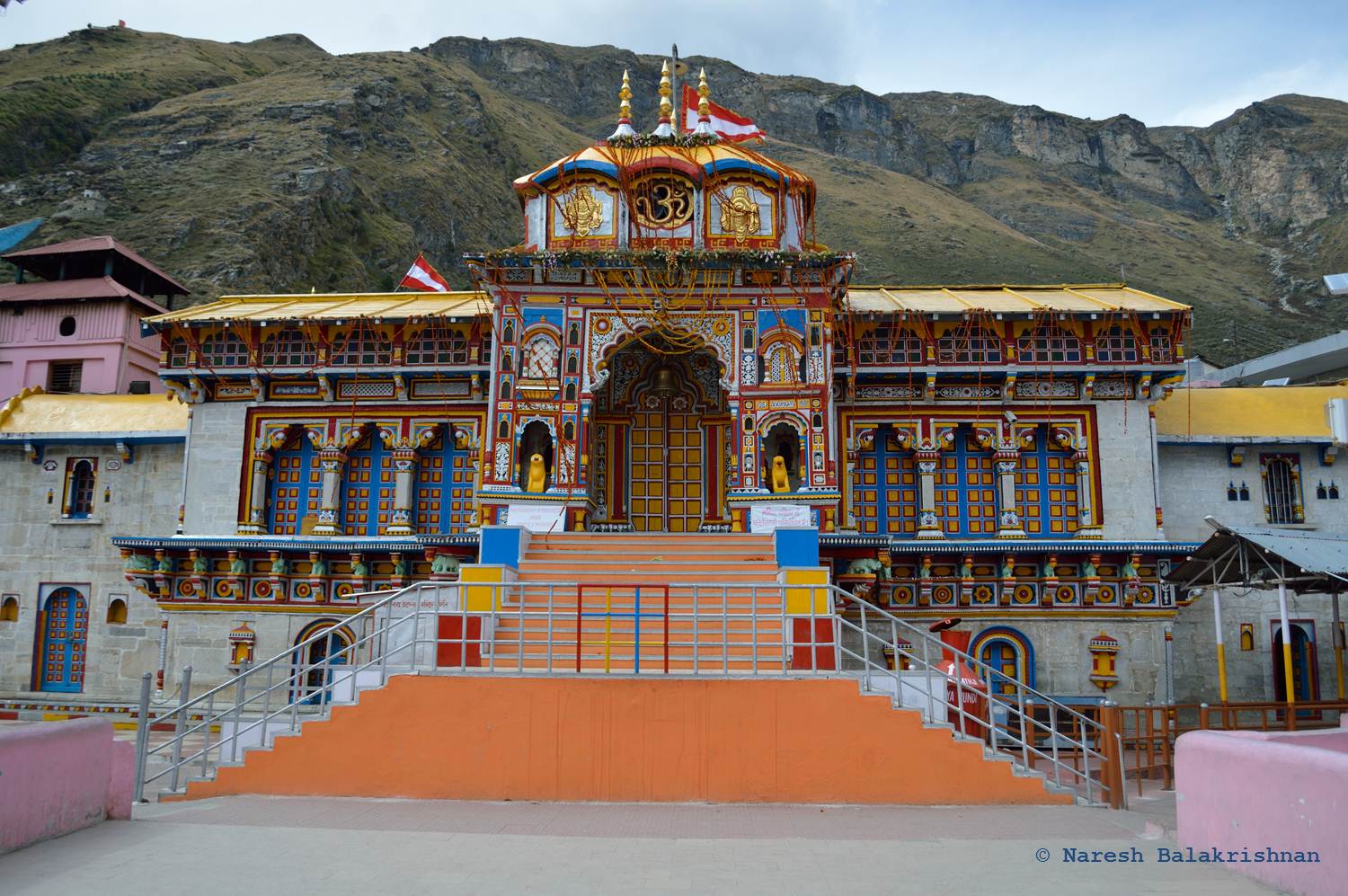 Badrinath Temple Wallpapers - Top Free Badrinath Temple Backgrounds ...