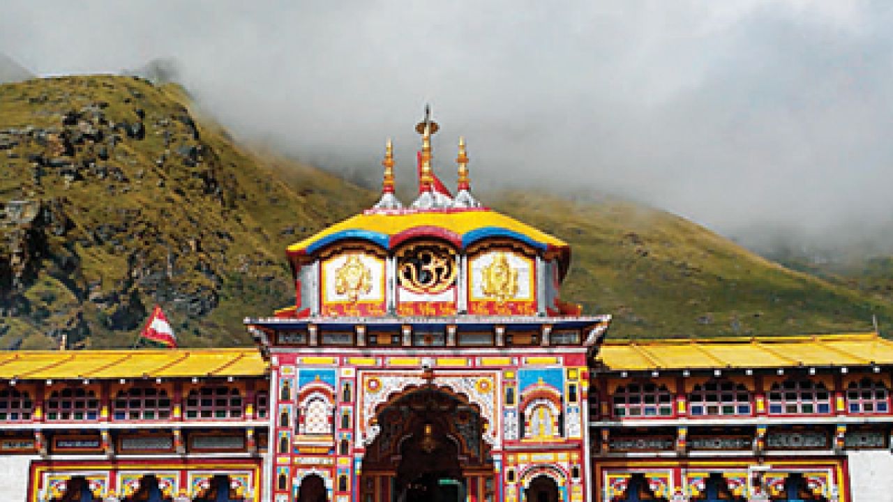 Badrinath Temple Wallpapers - Top Free Badrinath Temple Backgrounds ...