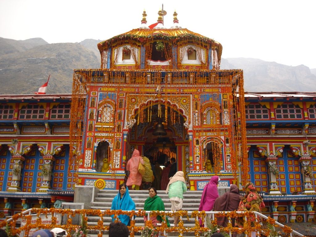 Badrinath Temple Wallpapers - Top Free Badrinath Temple Backgrounds ...
