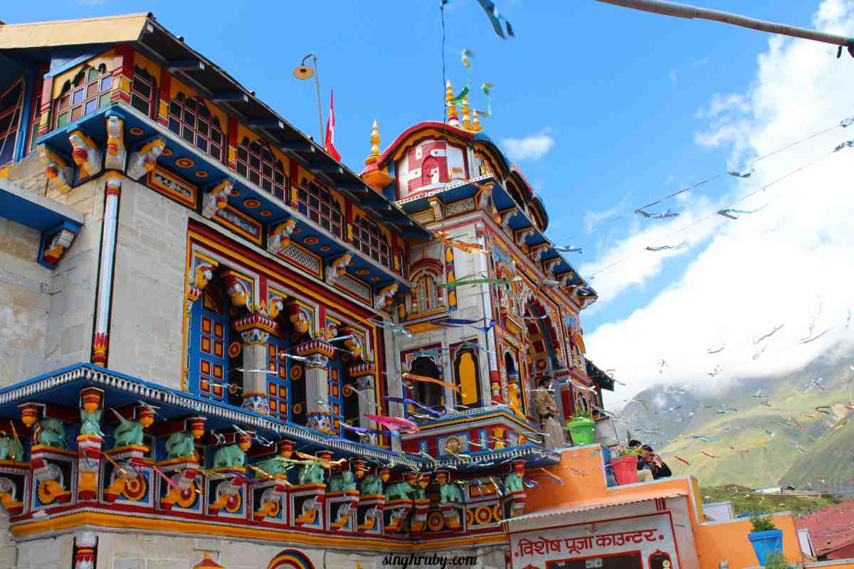 Badrinath Temple Wallpapers - Top Free Badrinath Temple Backgrounds ...