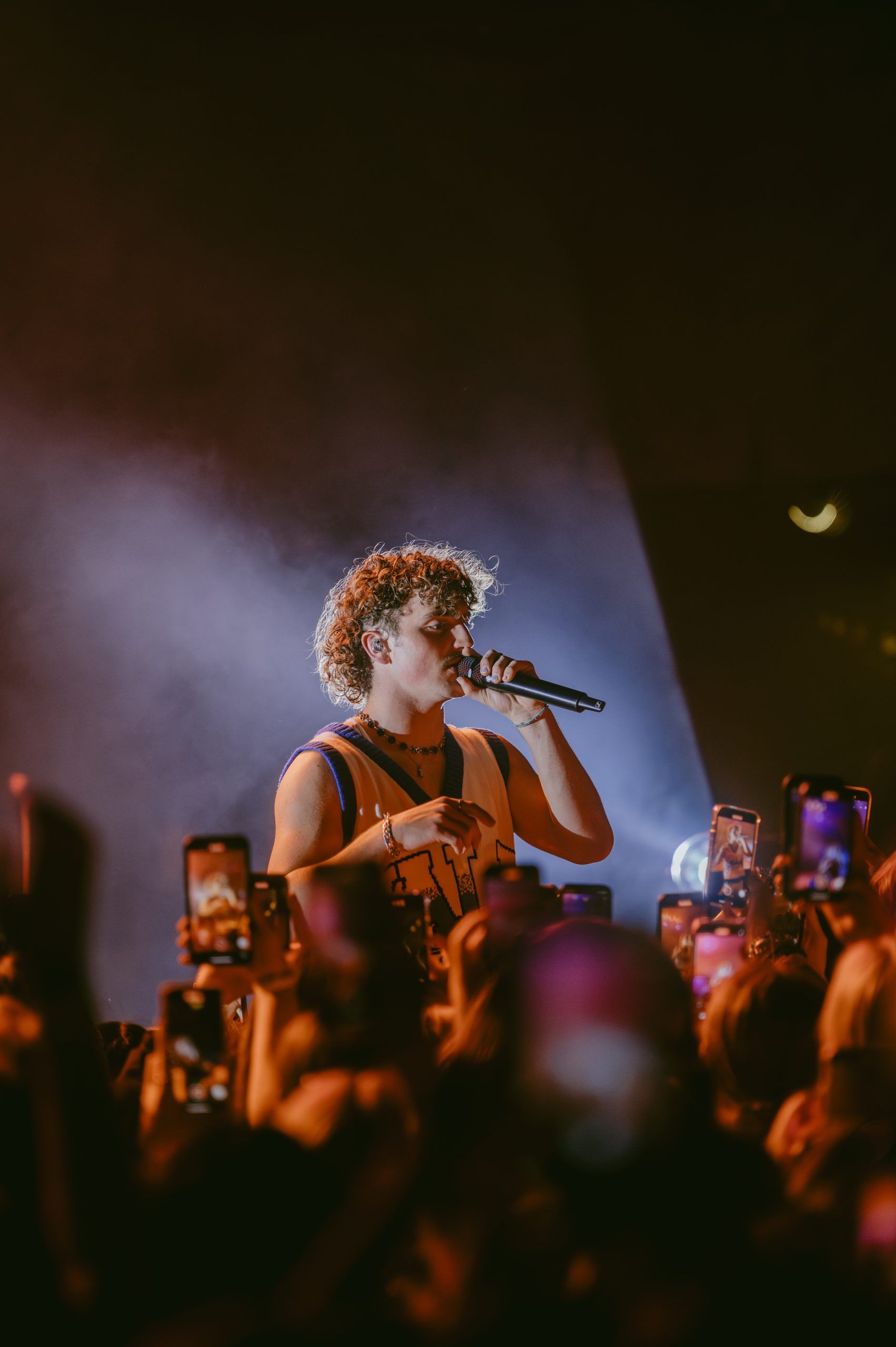 Benson Boone Wallpapers - Top Free Benson Boone Backgrounds ...