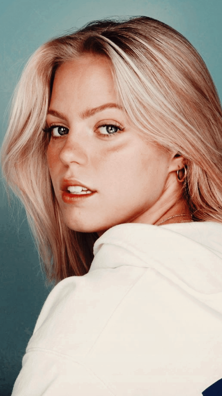 Renee Rapp Wallpapers - Top Free Renee Rapp Backgrounds - WallpaperAccess