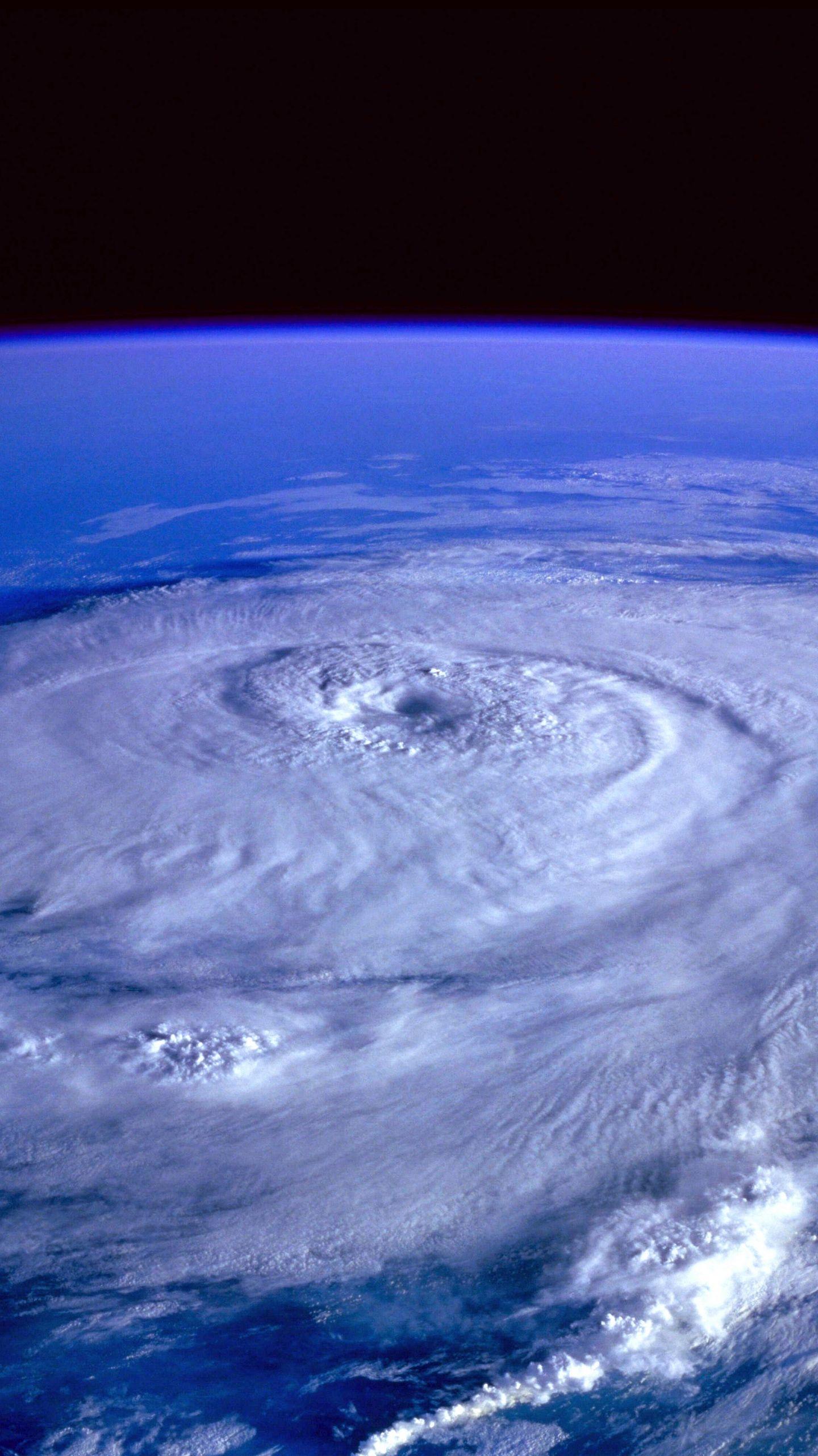 Hurricane Wallpapers - Top Free Hurricane Backgrounds - WallpaperAccess