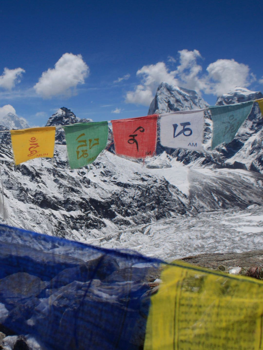 Prayer Flag Wallpapers - Top Free Prayer Flag Backgrounds - WallpaperAccess