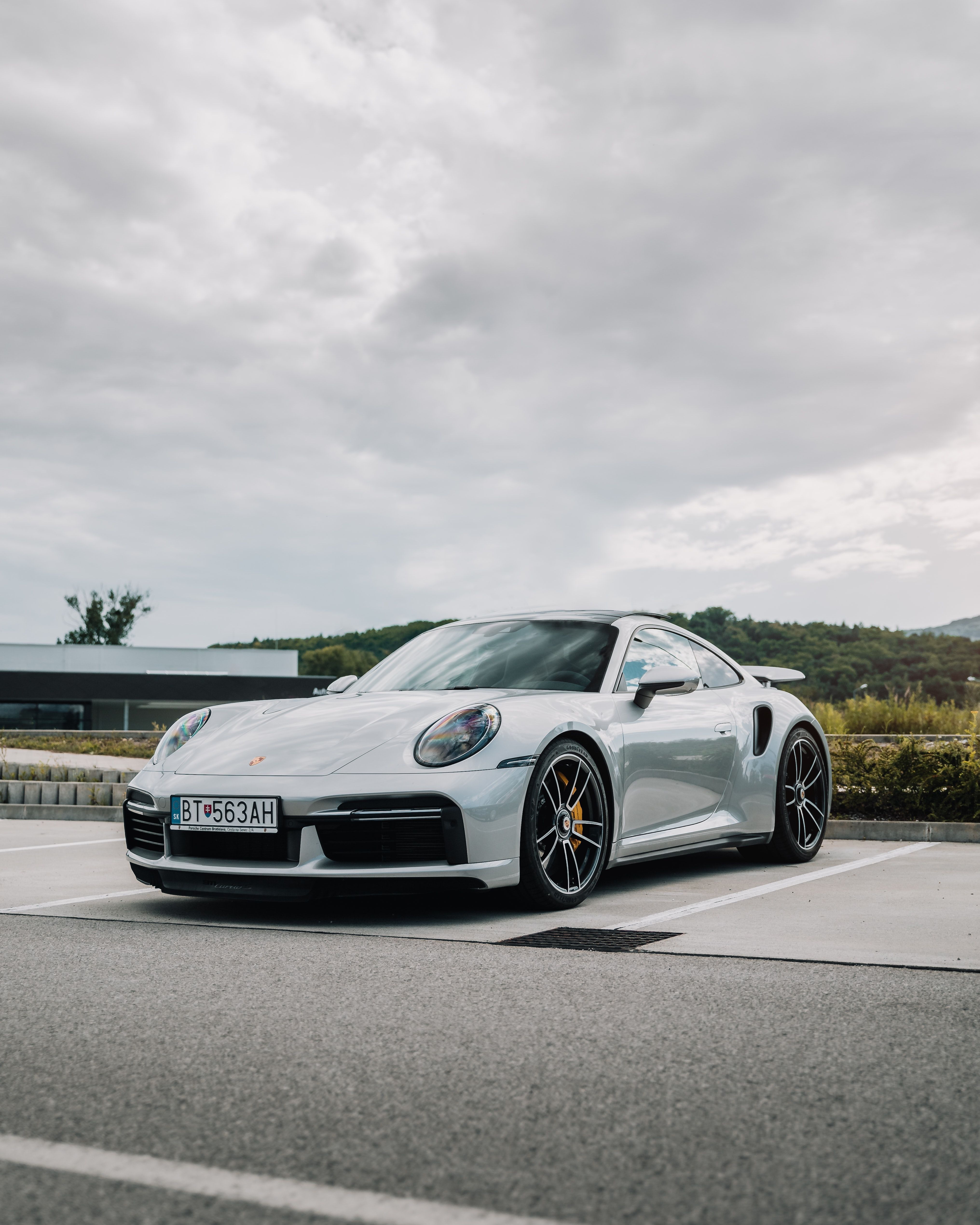 Porsche Vertical Wallpapers - Top Free Porsche Vertical Backgrounds ...