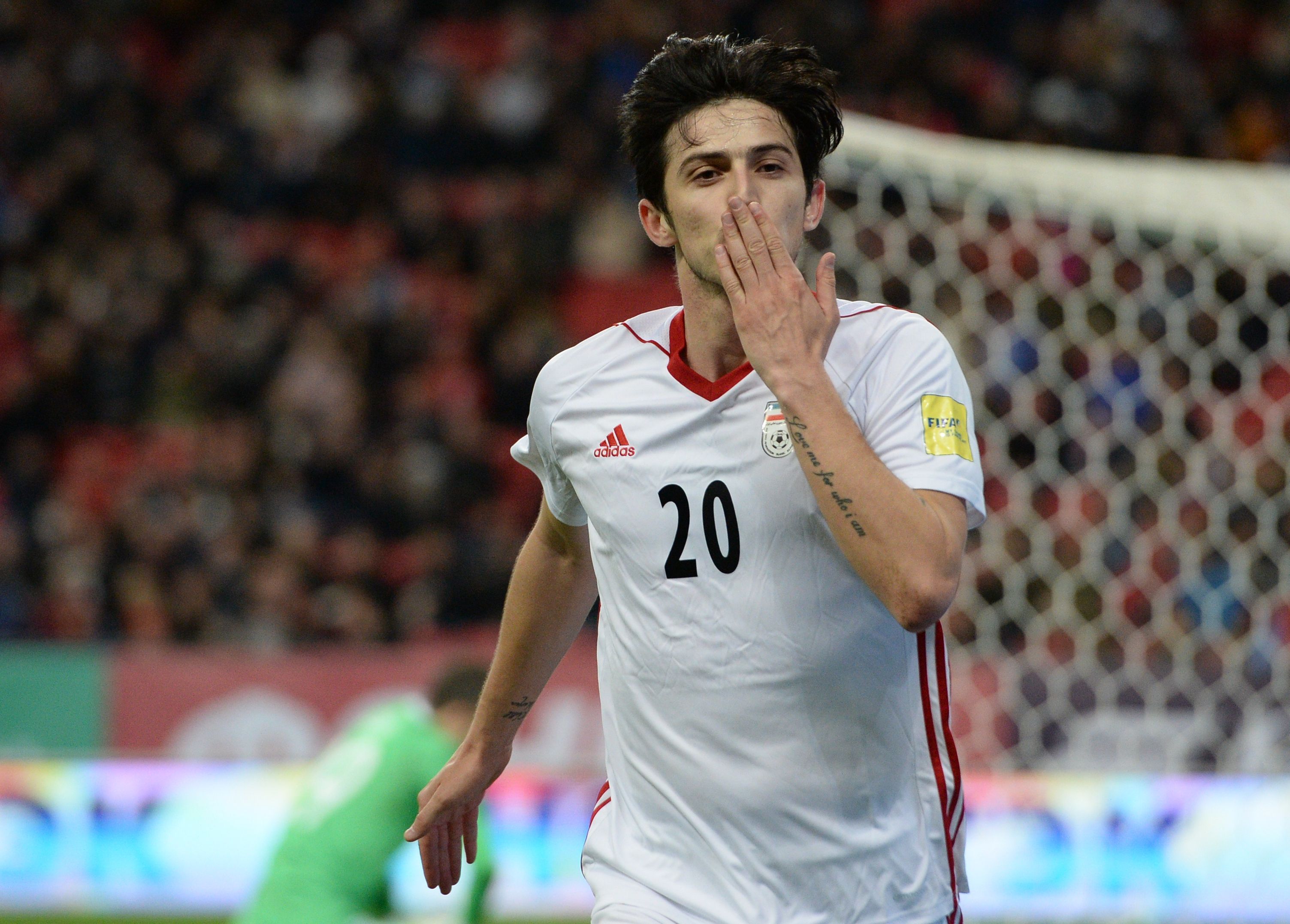 Sardar Azmoun Wallpapers - Top Free Sardar Azmoun Backgrounds ...