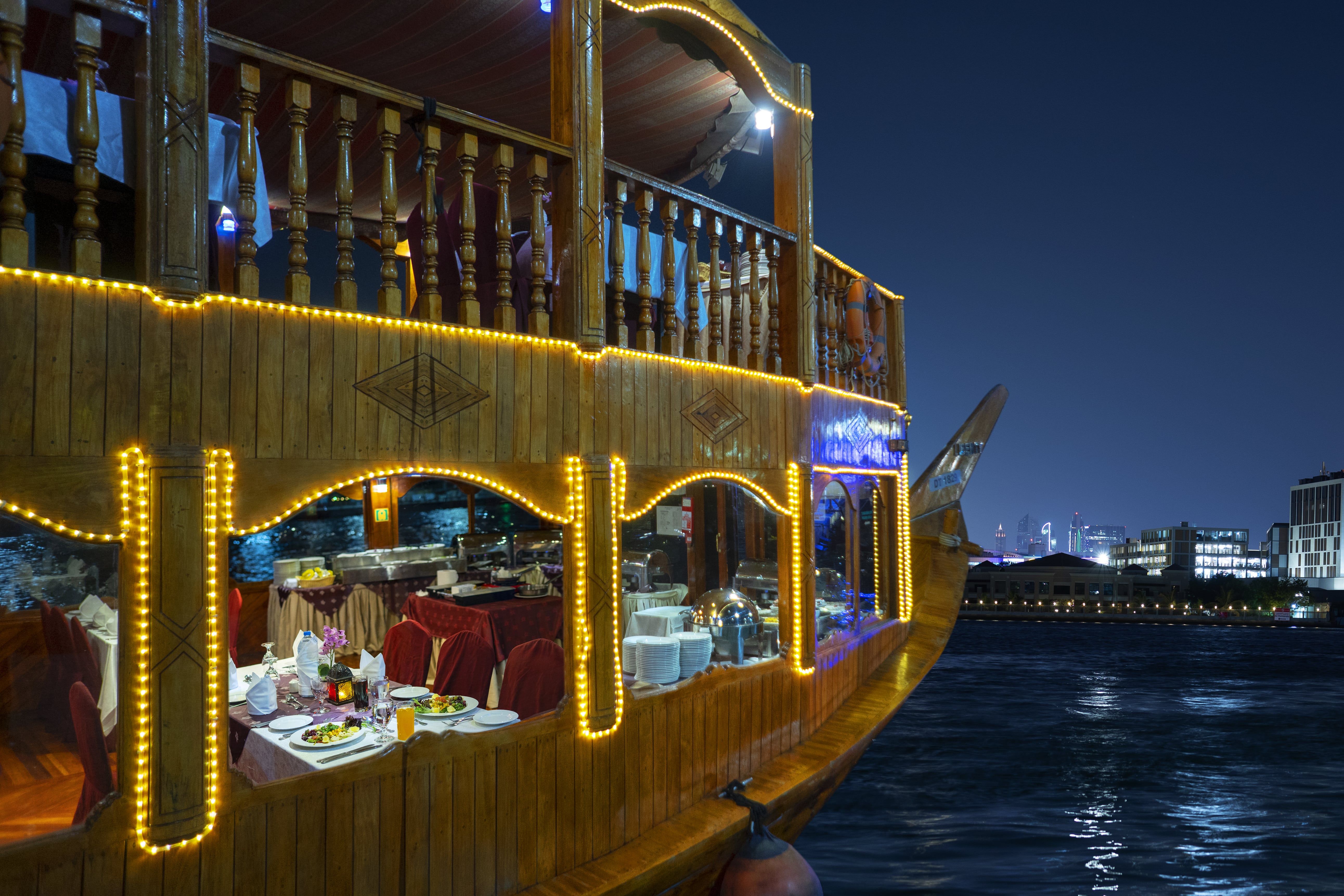 Dhow Cruise Wallpapers - Top Free Dhow Cruise Backgrounds - WallpaperAccess