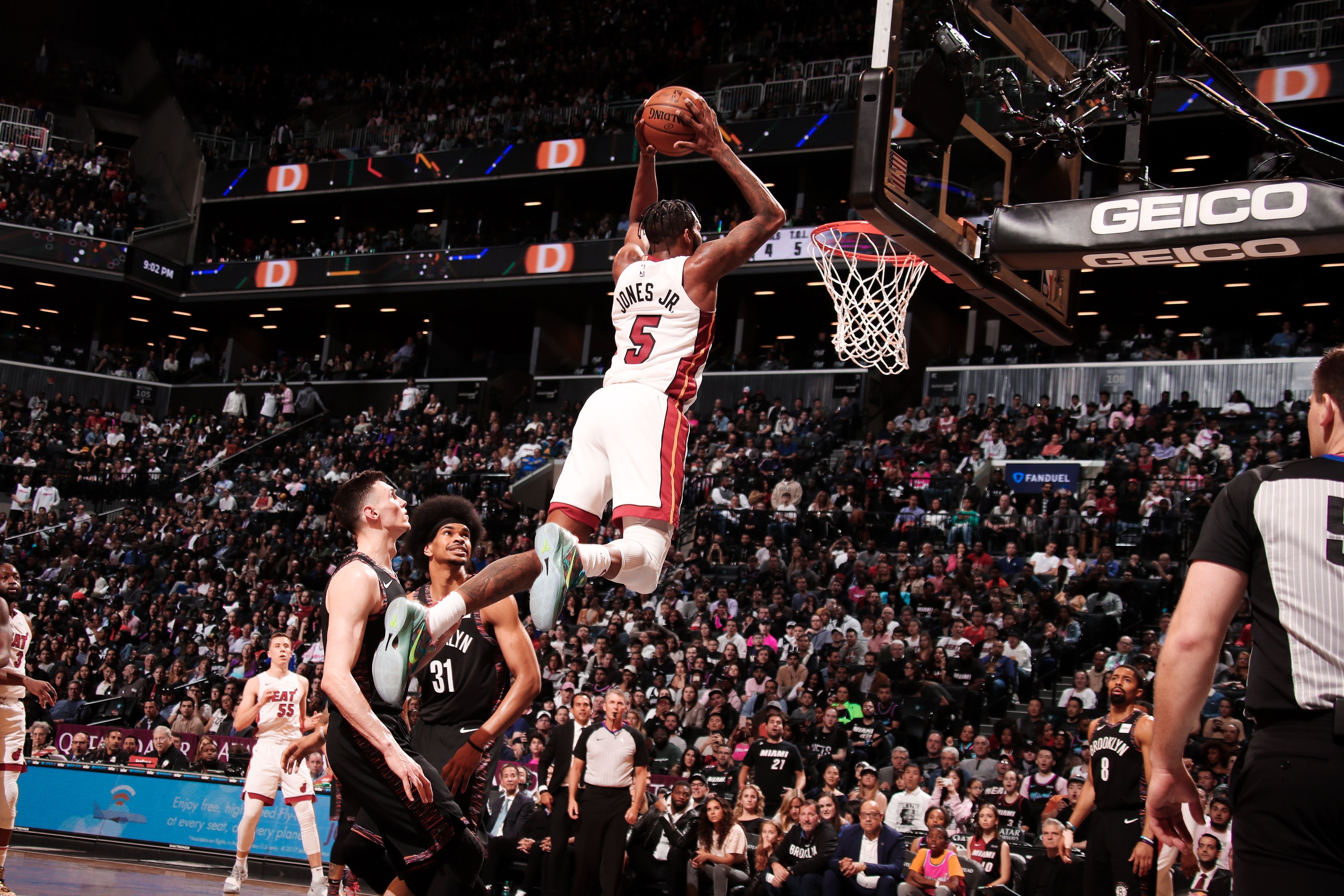 Derrick Jones Jr Wallpapers - Top Free Derrick Jones Jr Backgrounds ...