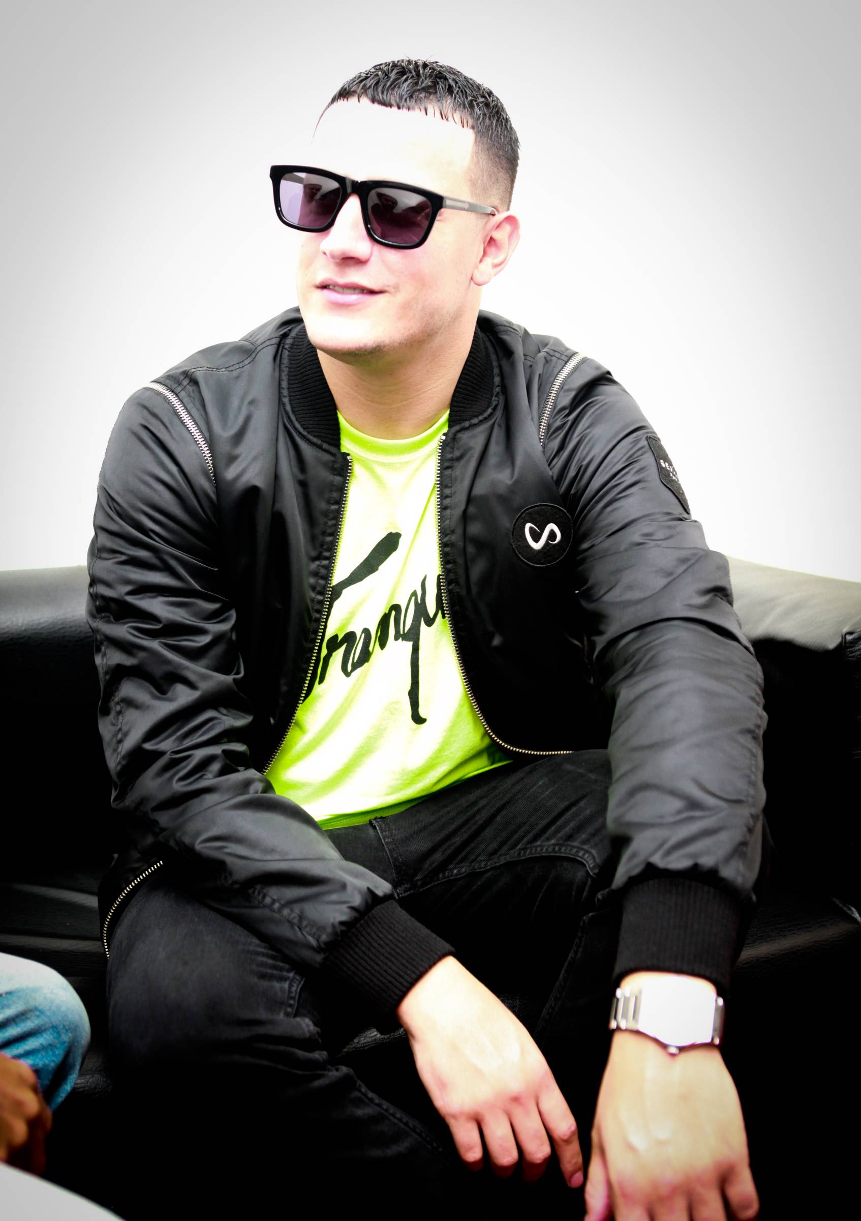 DJ Snake Wallpapers - Top Free DJ Snake Backgrounds - WallpaperAccess