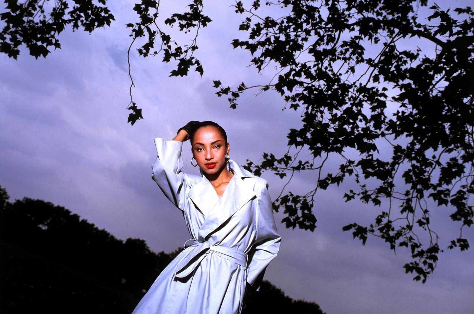 Sade Adu Wallpapers - Top Free Sade Adu Backgrounds - WallpaperAccess