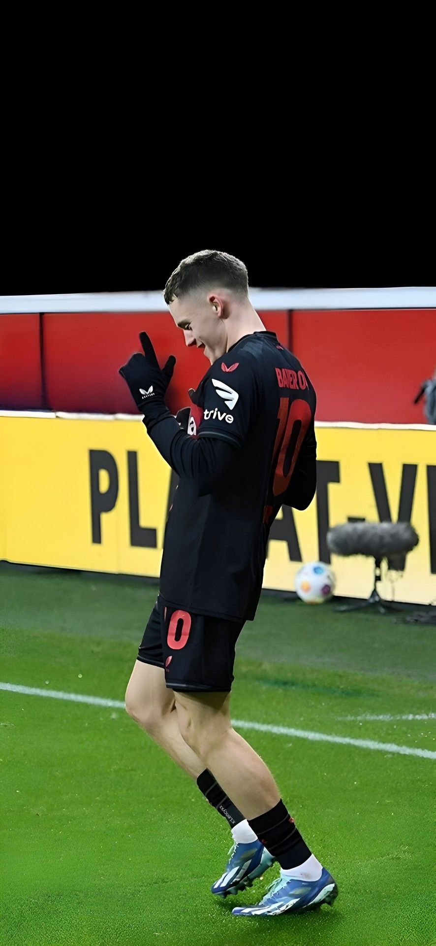 Florian Wirtz Wallpapers - Top Free Florian Wirtz Backgrounds ...