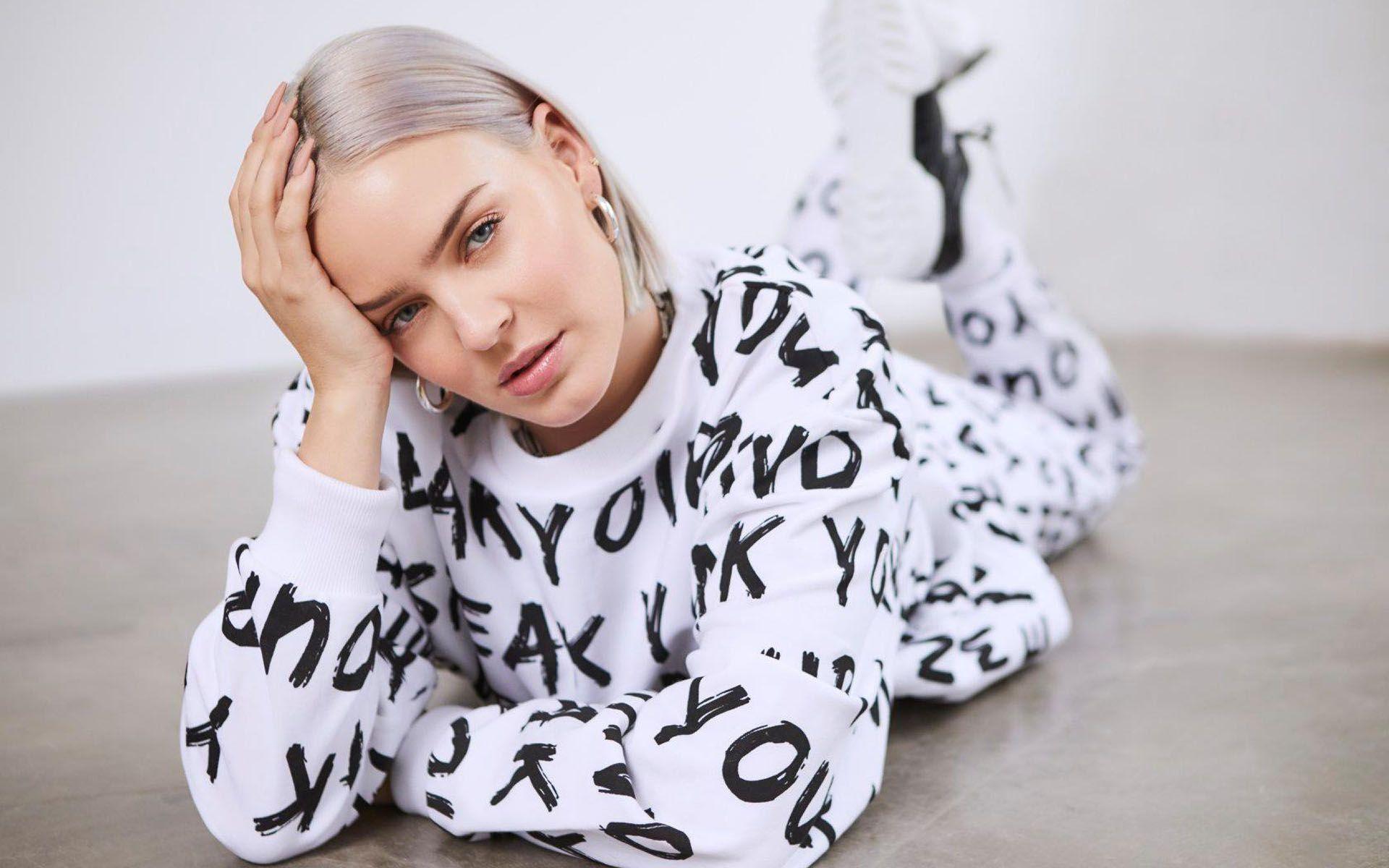 Anne Marie Wallpapers - Top Free Anne Marie Backgrounds - WallpaperAccess