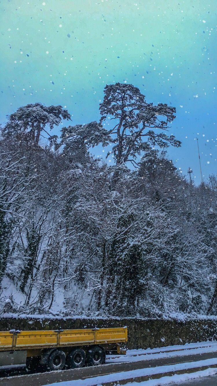 Snow Phone Wallpapers - Top Free Snow Phone Backgrounds - WallpaperAccess