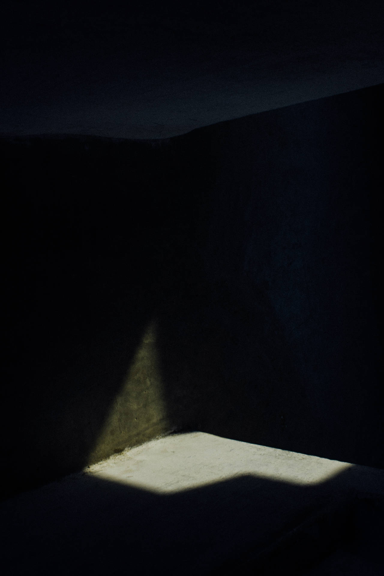 Dim Light Wallpapers - Top Free Dim Light Backgrounds - WallpaperAccess