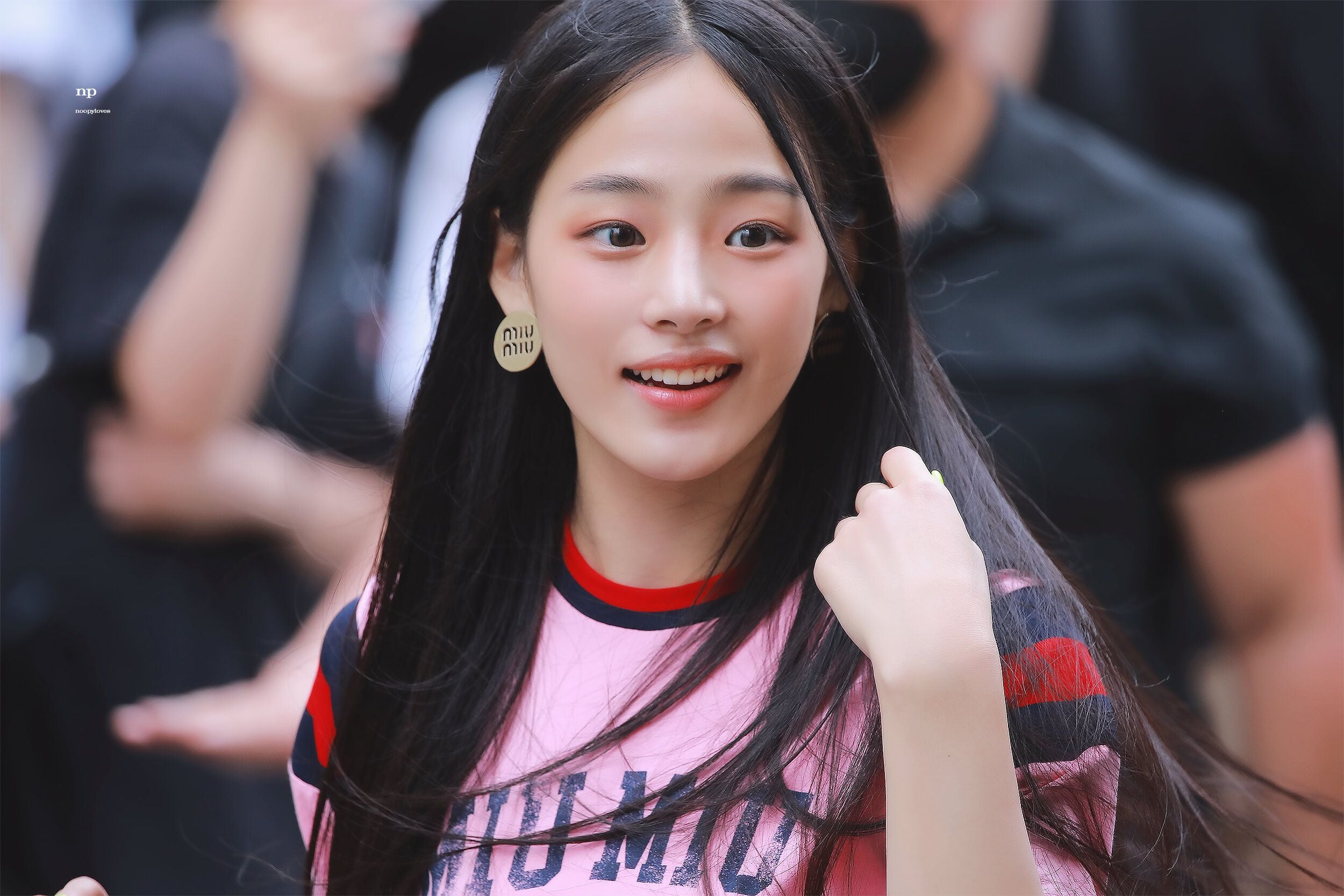 Minji New Jeans Wallpapers - Top Free Minji New Jeans Backgrounds ...