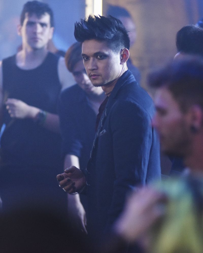 Magnus Bane Wallpapers - Top Free Magnus Bane Backgrounds - WallpaperAccess