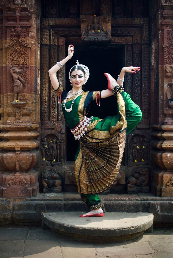 Odissi Wallpapers - Top Free Odissi Backgrounds - WallpaperAccess
