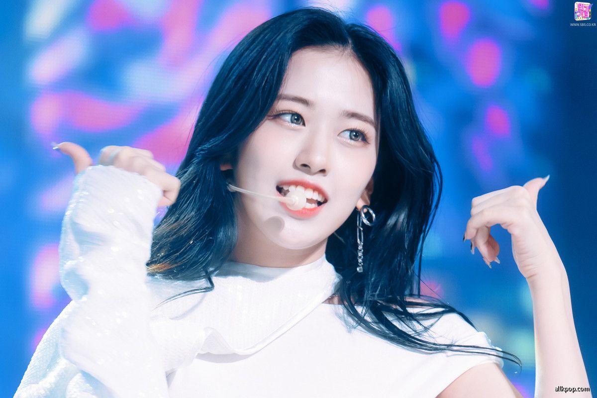Yujin Ive Wallpapers - Top Free Yujin Ive Backgrounds - WallpaperAccess
