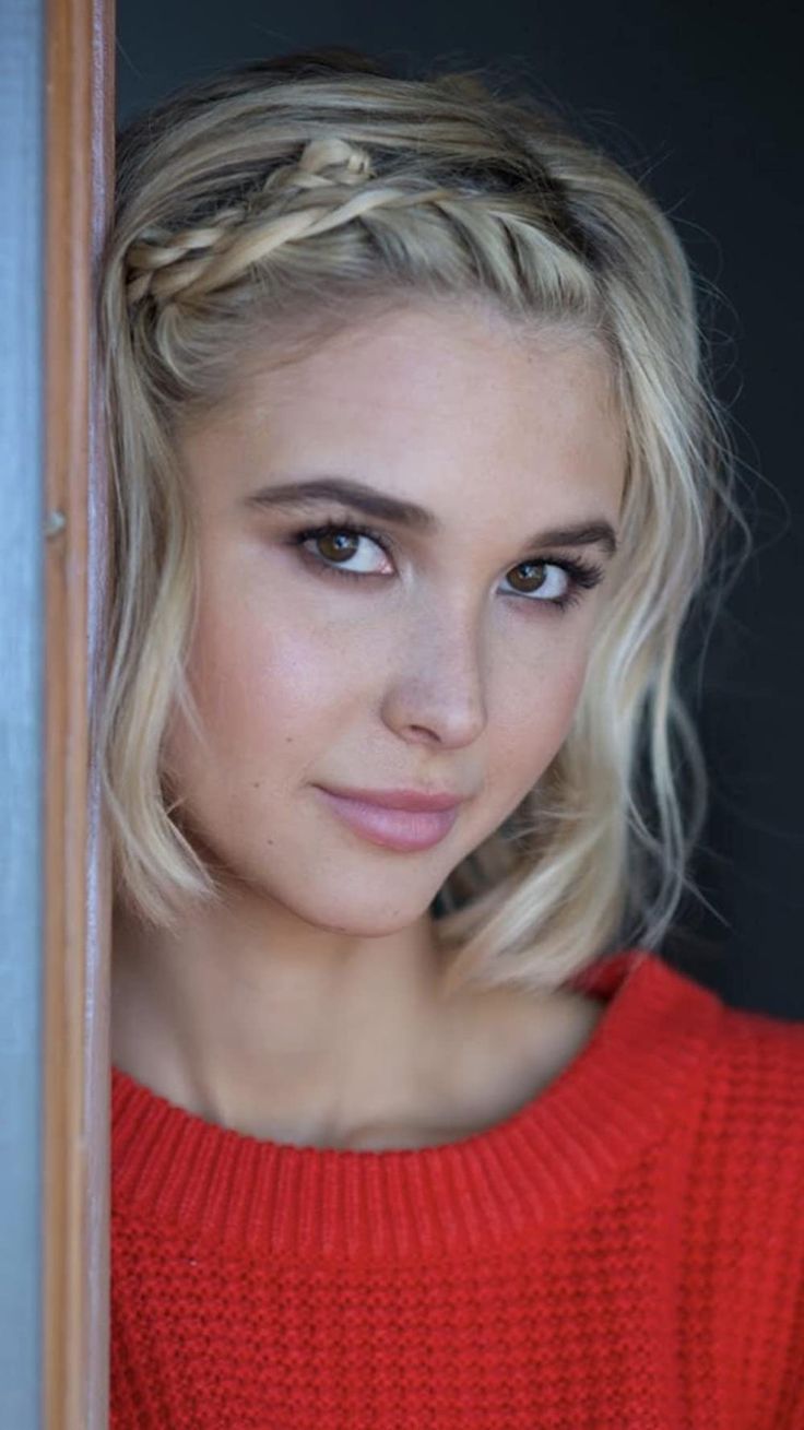 Isabel May Wallpapers - Top Free Isabel May Backgrounds - WallpaperAccess