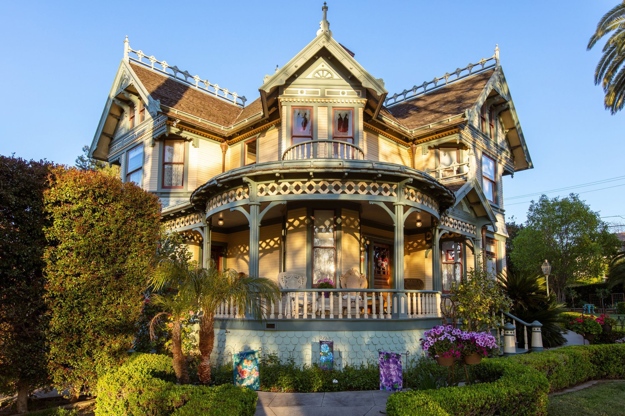 House Exterior Wallpapers - Top Free House Exterior Backgrounds ...