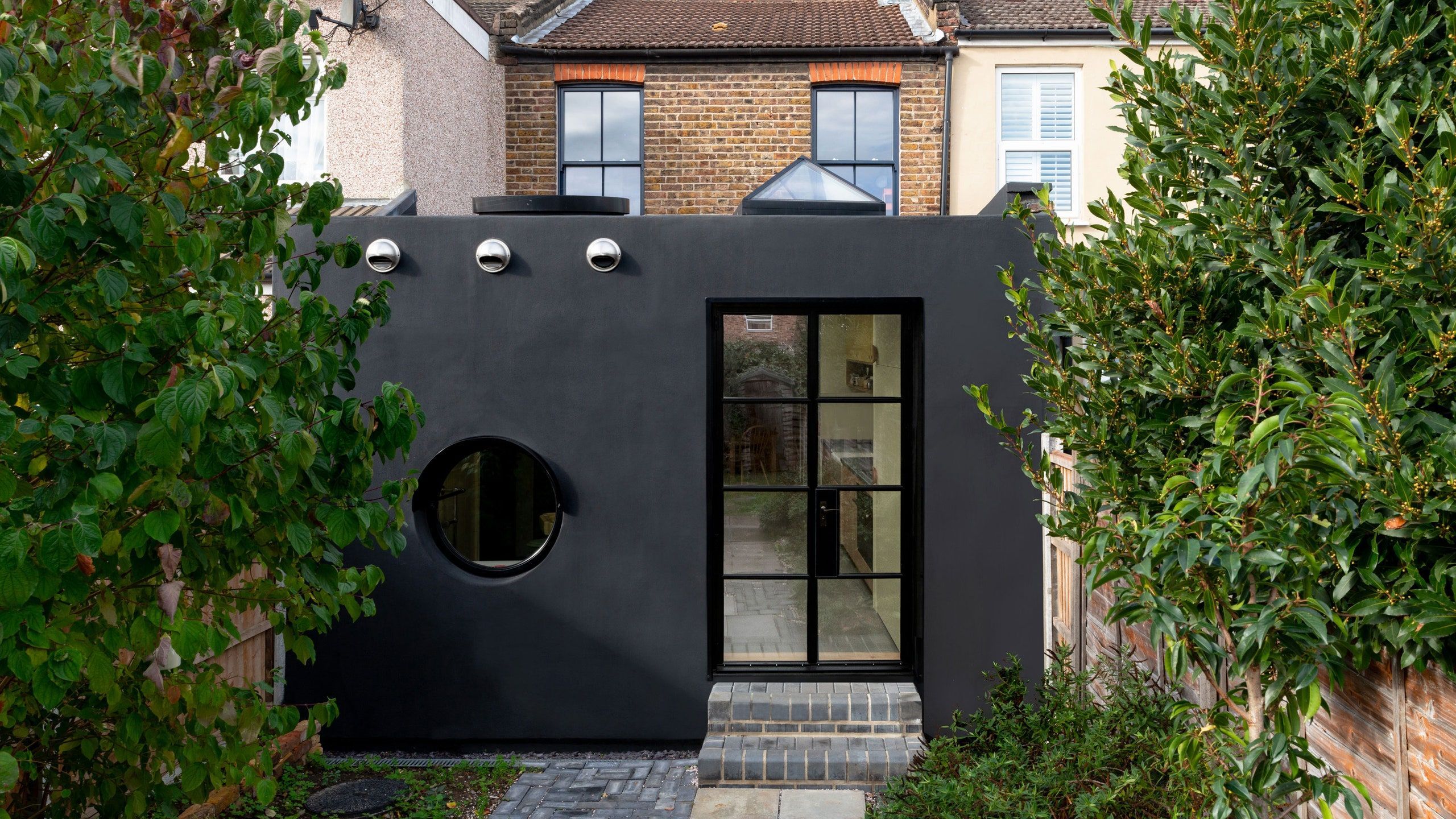 House Exterior Wallpapers - Top Free House Exterior Backgrounds ...