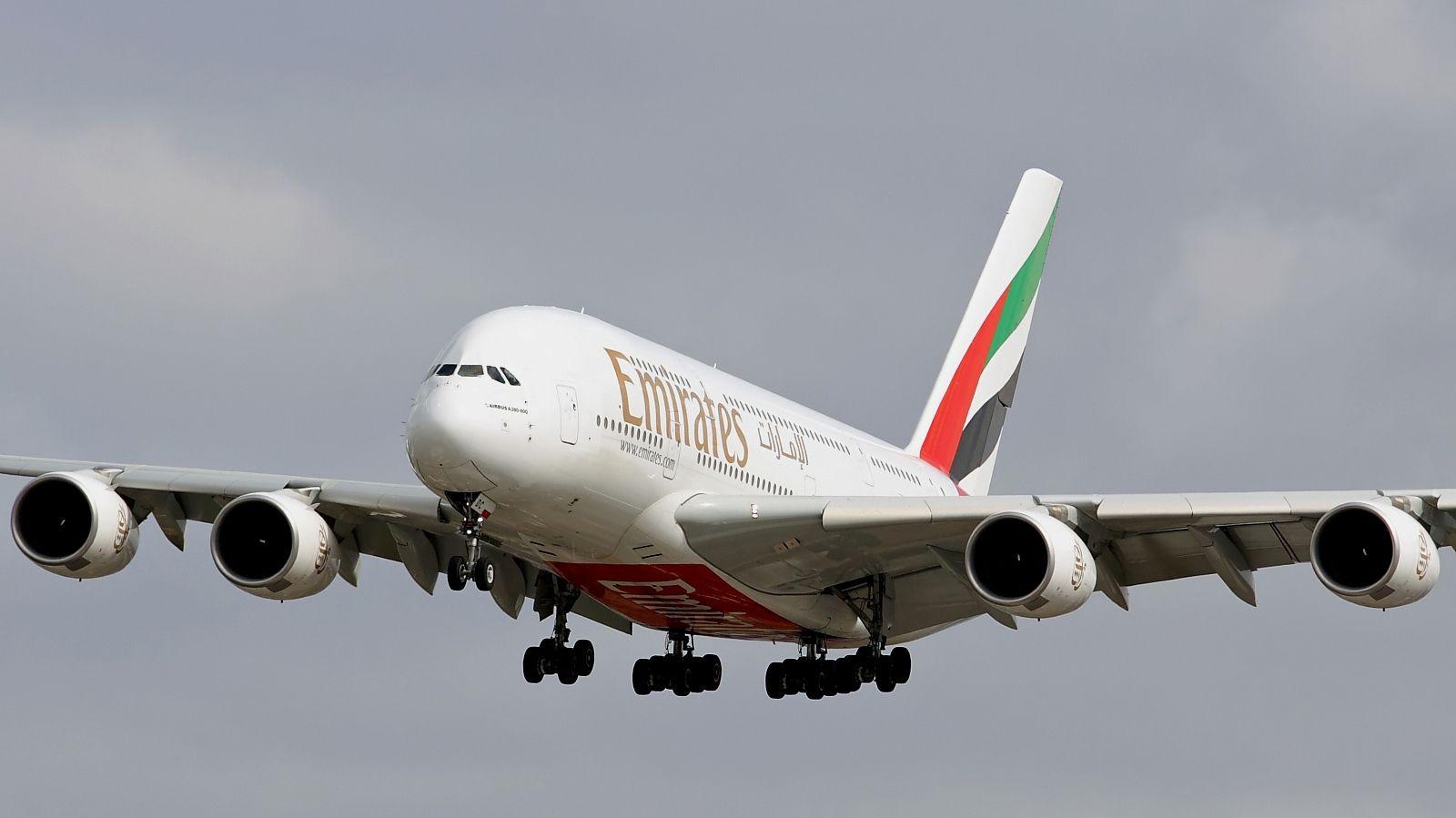 Emirates Wallpapers - Top Free Emirates Backgrounds - WallpaperAccess
