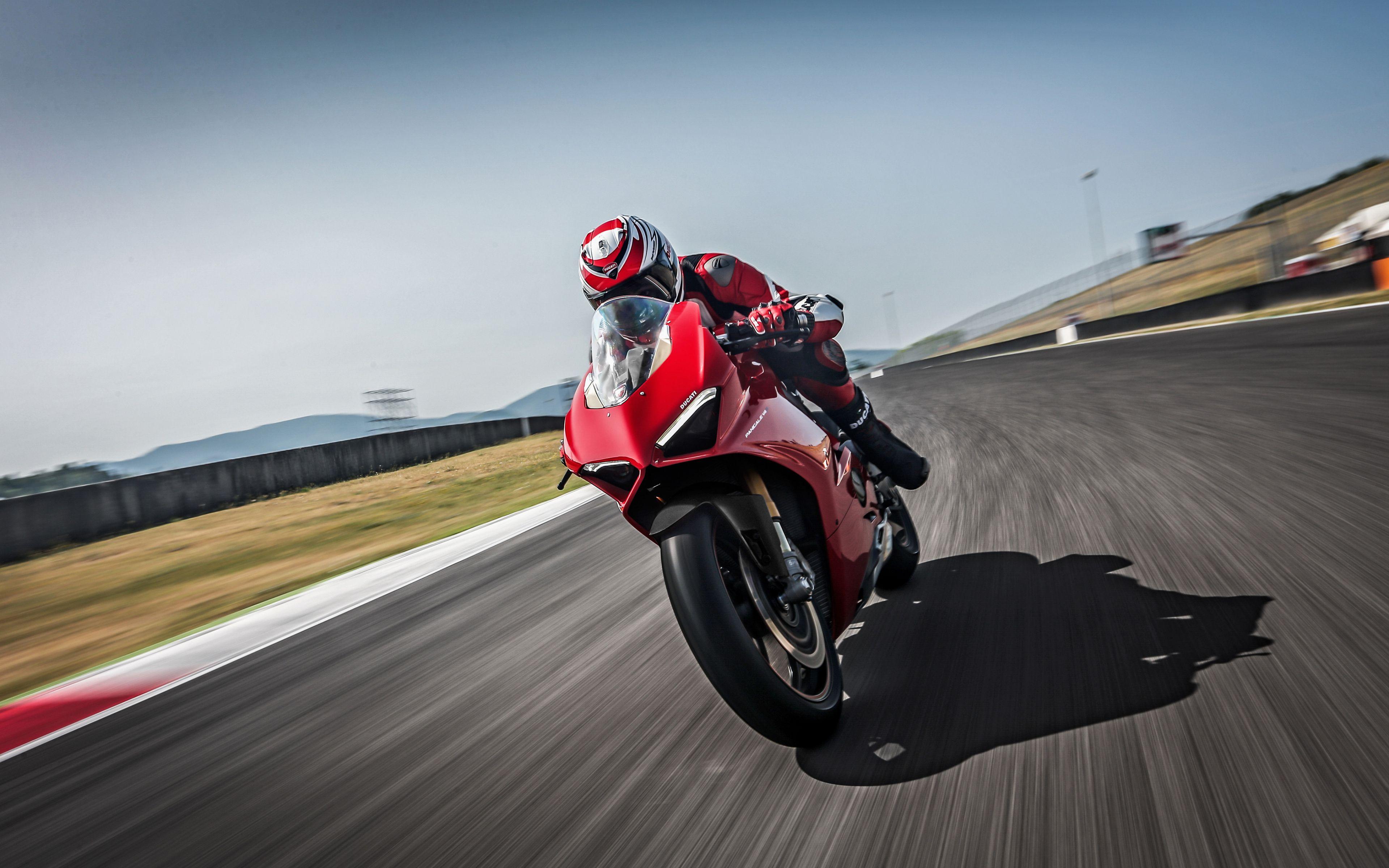 Ducati Wallpapers - Top Free Ducati Backgrounds - WallpaperAccess