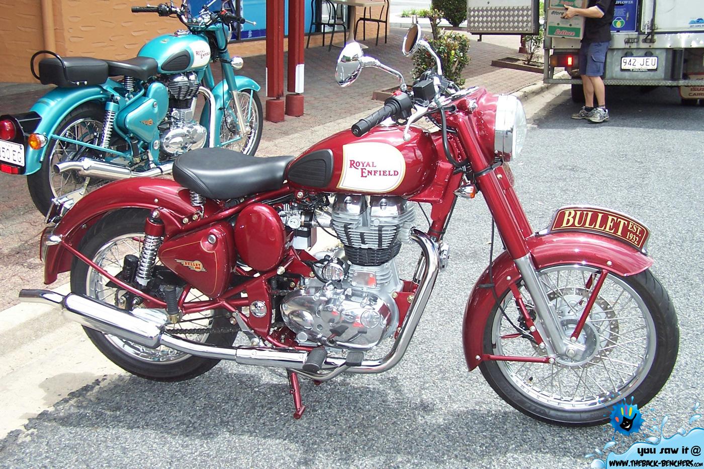 Bullet Bike Wallpapers - Top Free Bullet Bike Backgrounds - WallpaperAccess