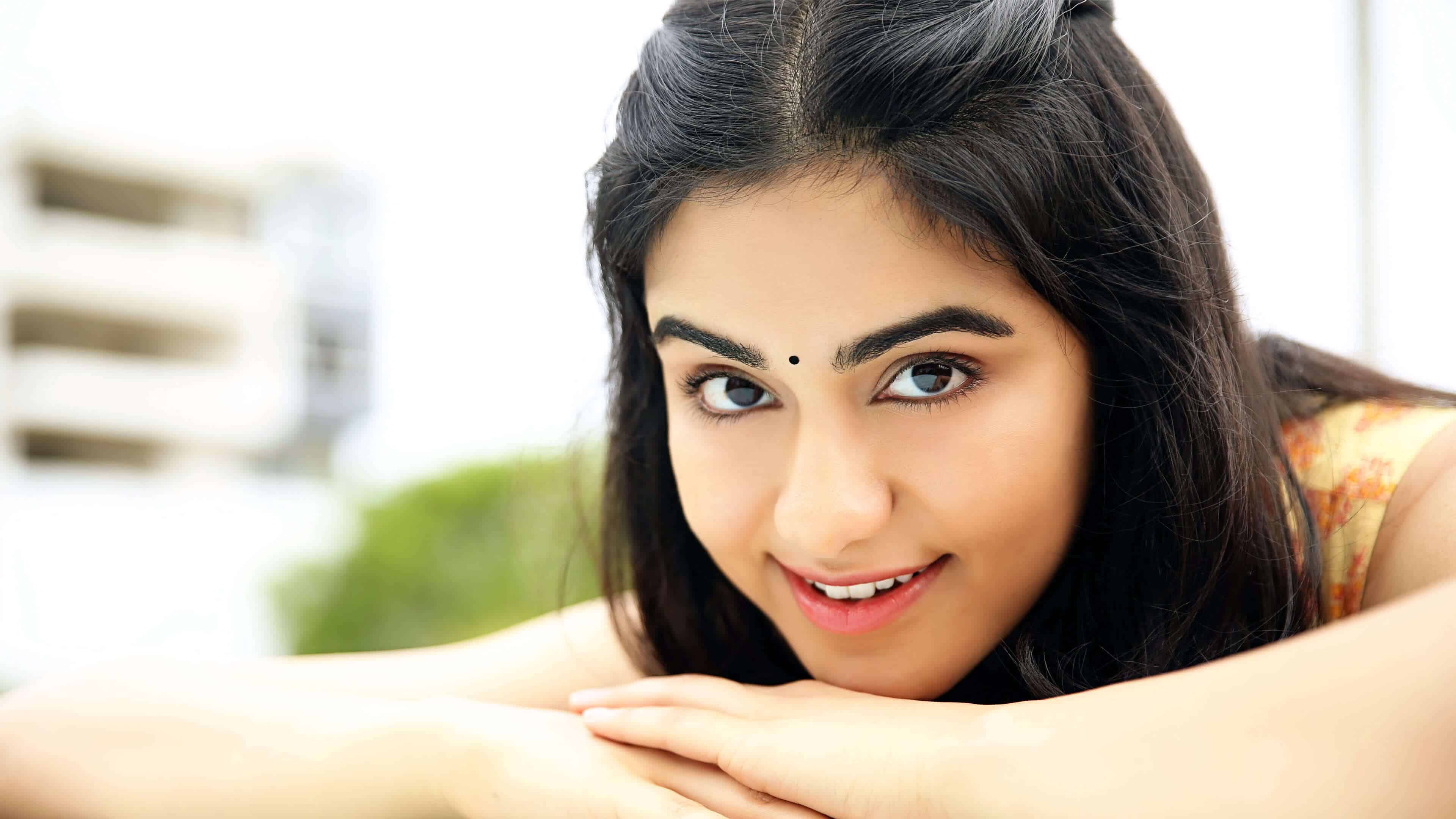 Adah Sharma Wallpapers - Top Free Adah Sharma Backgrounds - WallpaperAccess