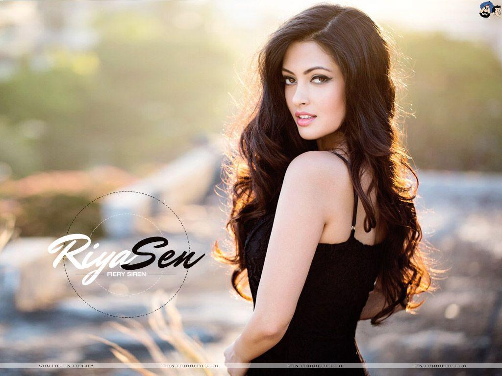 Riya Sen Wallpapers - Top Free Riya Sen Backgrounds - WallpaperAccess