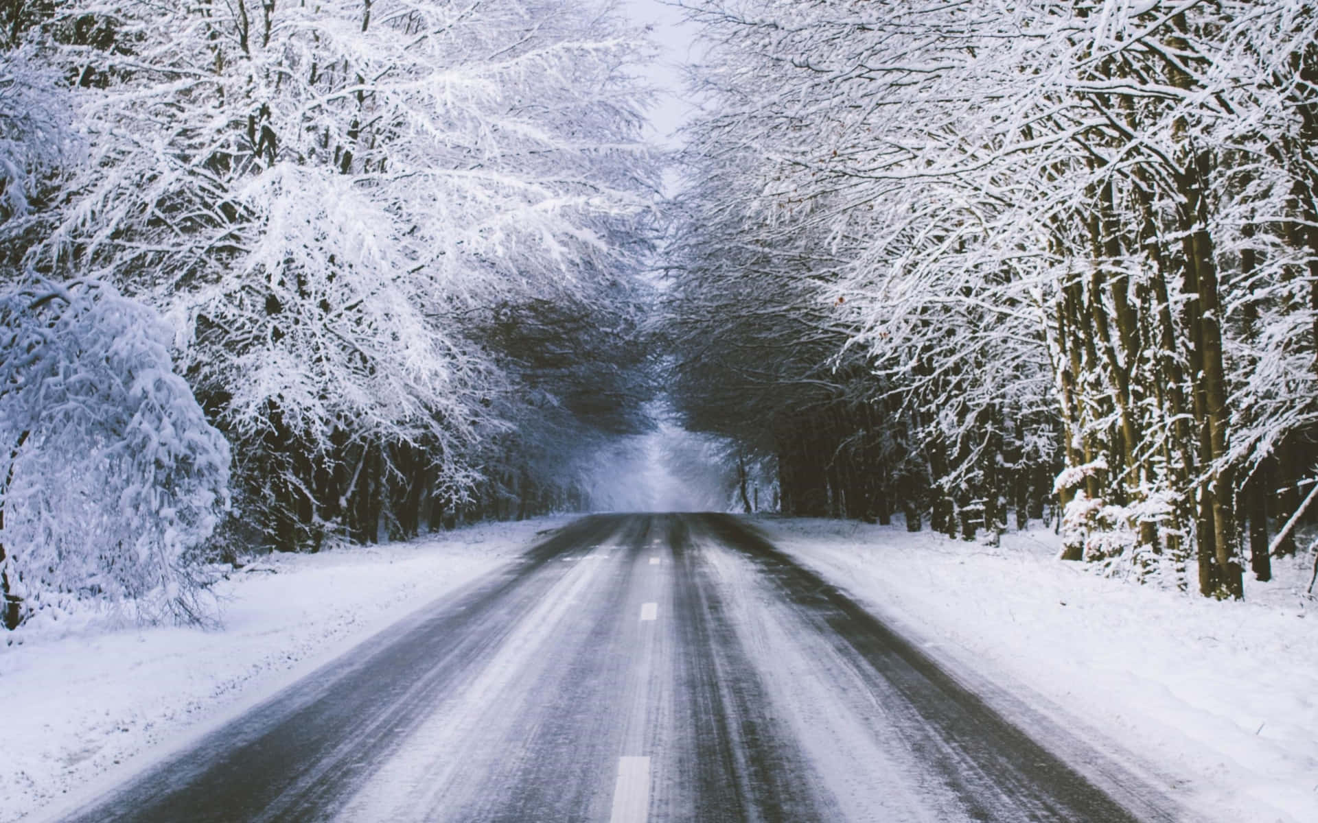 Snowy Street Wallpapers - Top Free Snowy Street Backgrounds ...
