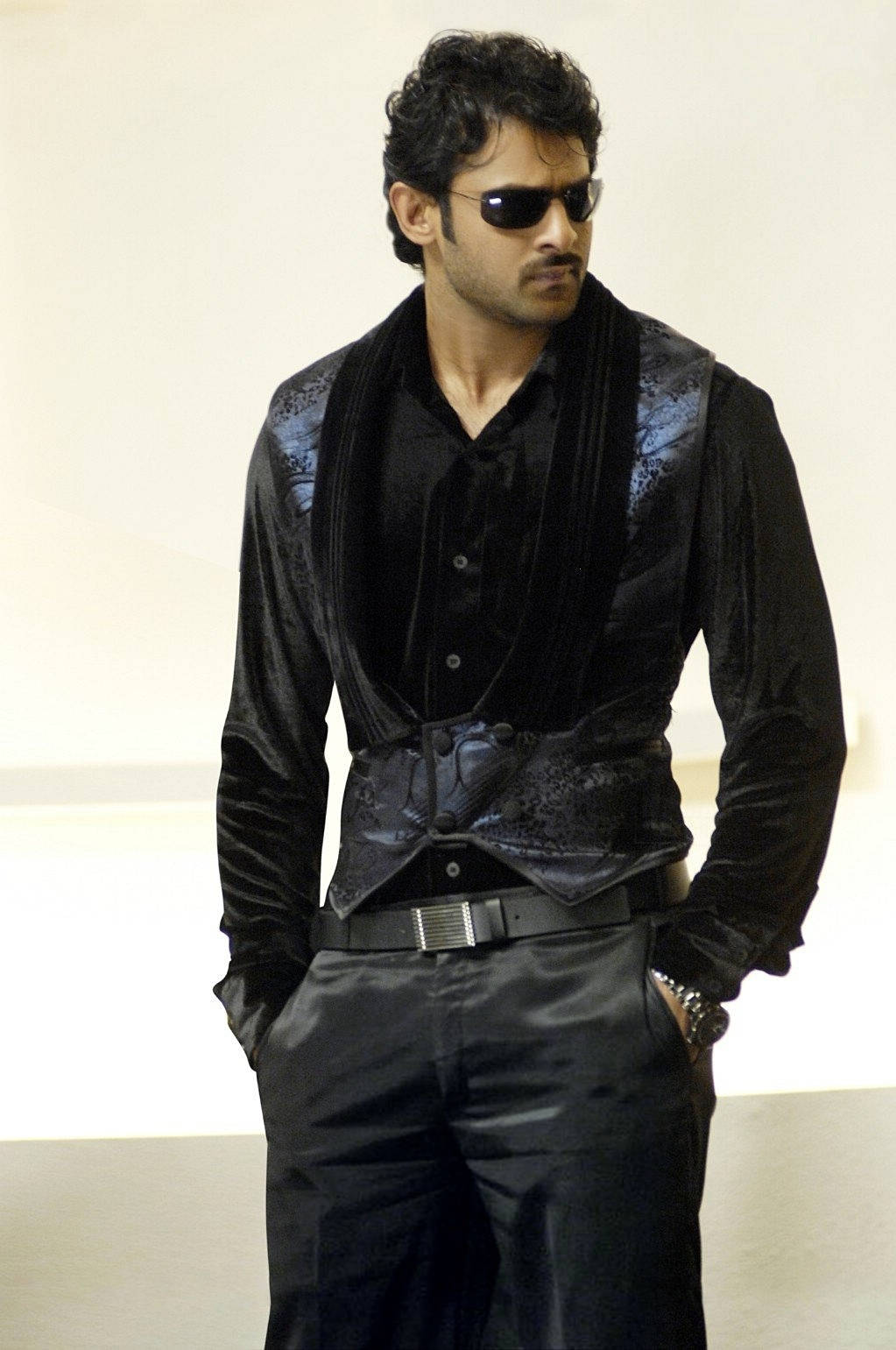 Prabhas Billa Wallpapers - Top Free Prabhas Billa Backgrounds - WallpaperAccess