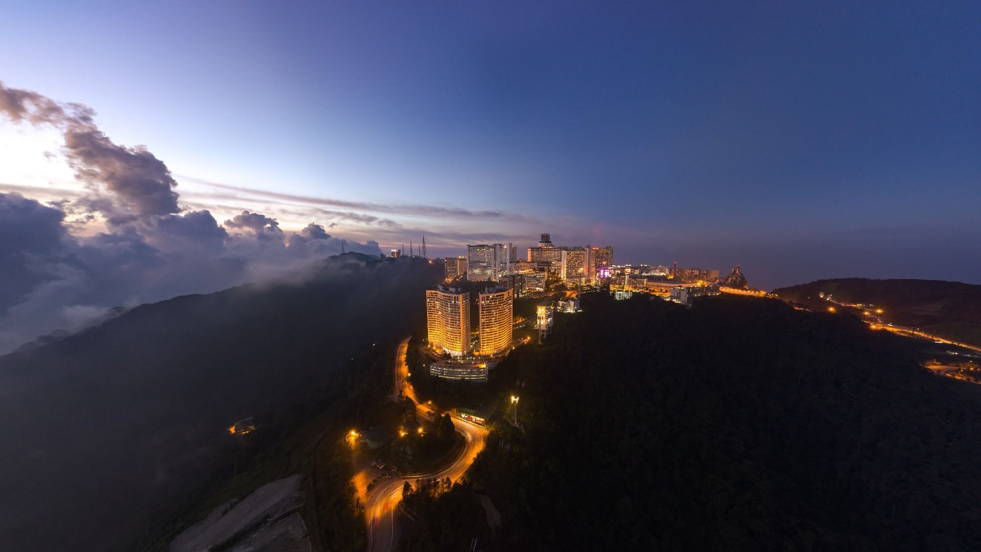 Genting Highland Wallpapers - Top Free Genting Highland Backgrounds ...